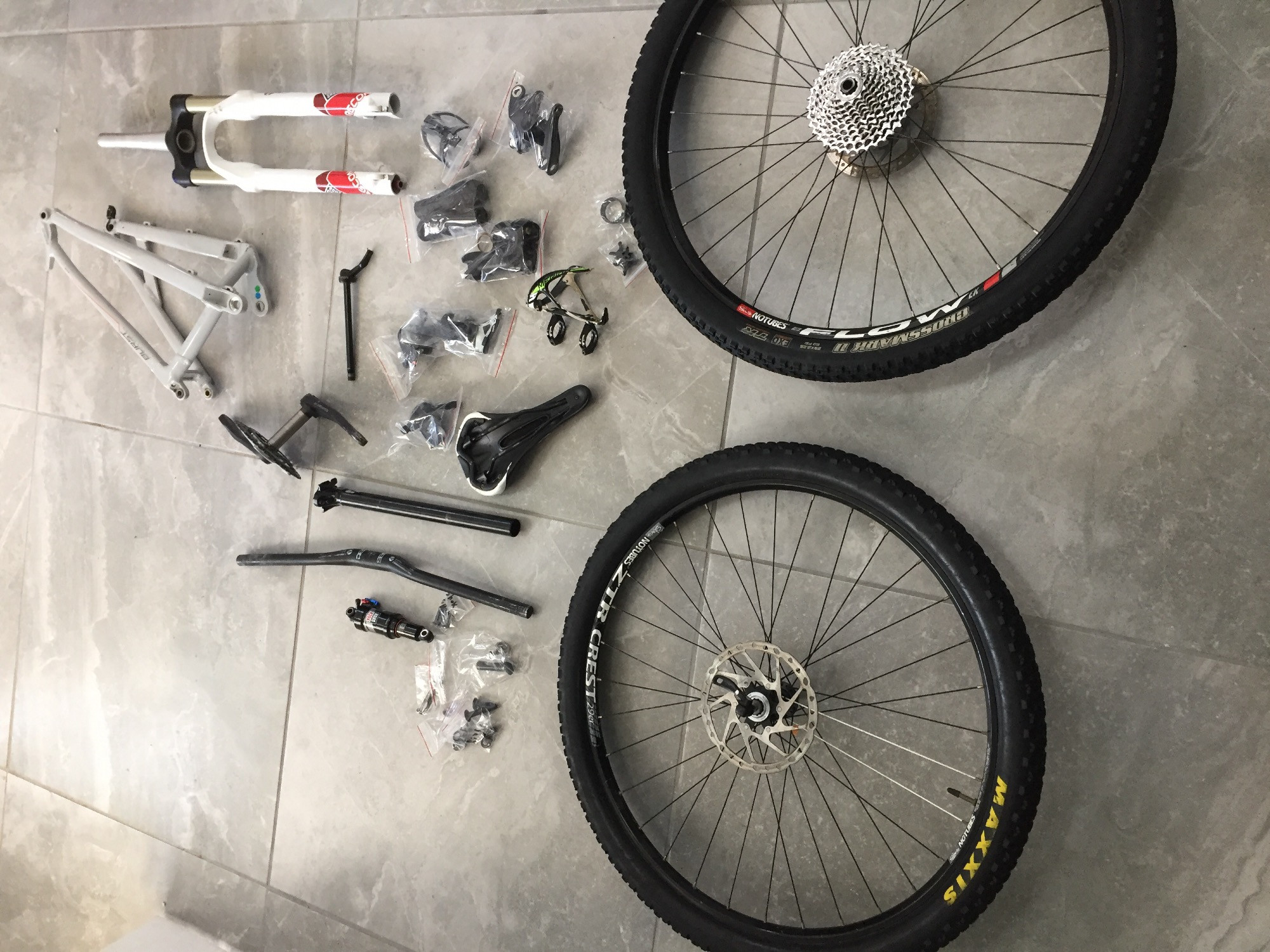 Silverback sido 3 parts | Bike Hub