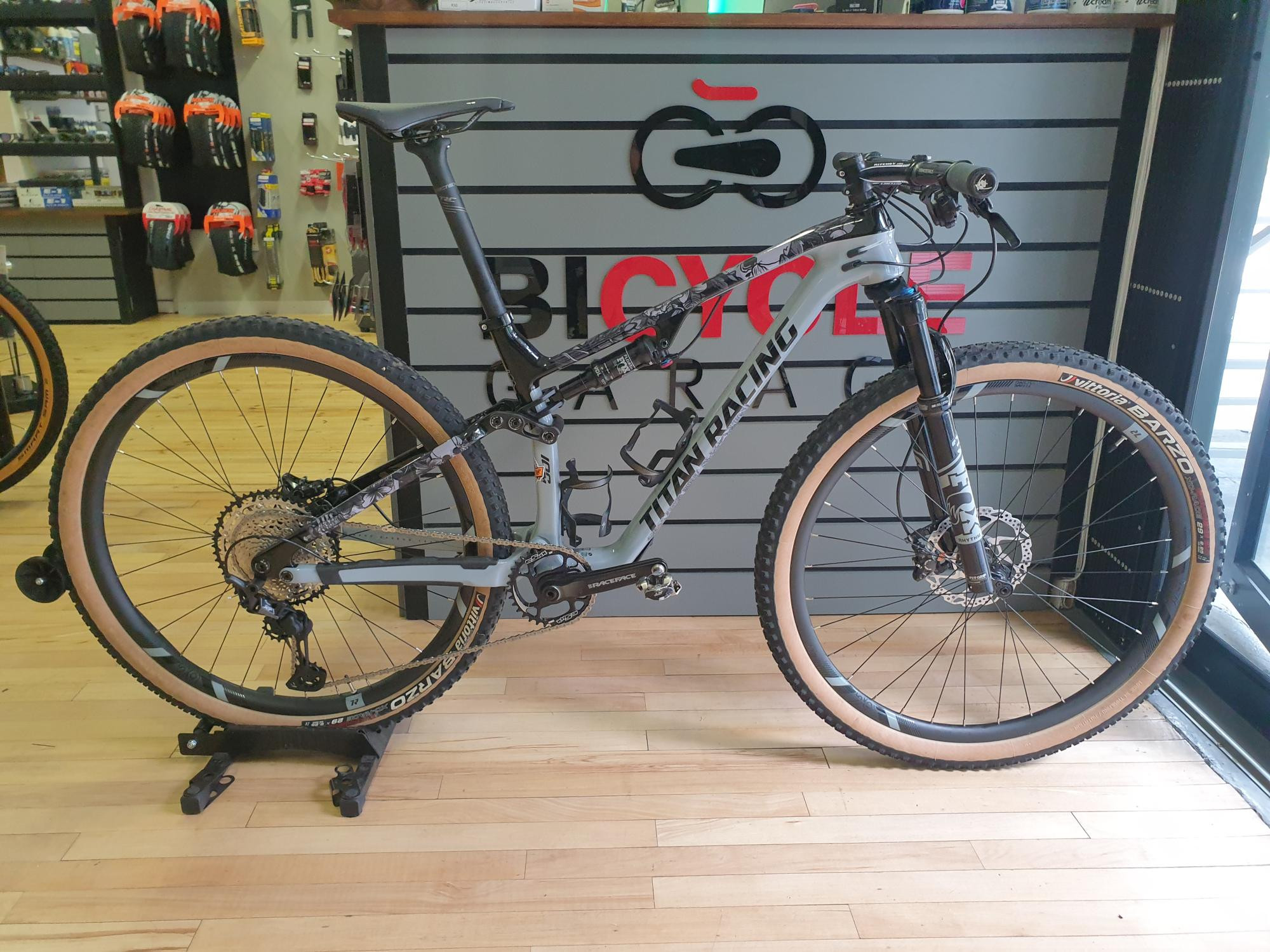 Titan Racing Full Carbon | Dual Suspension Mountain Bikes | Bike Hub