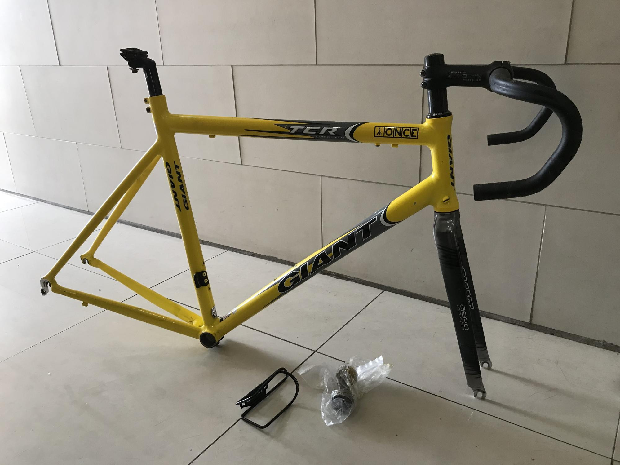 Giant TCR Team ONCE 2002 - Medium/Large Frame | Road Bike Frames | Bike Hub