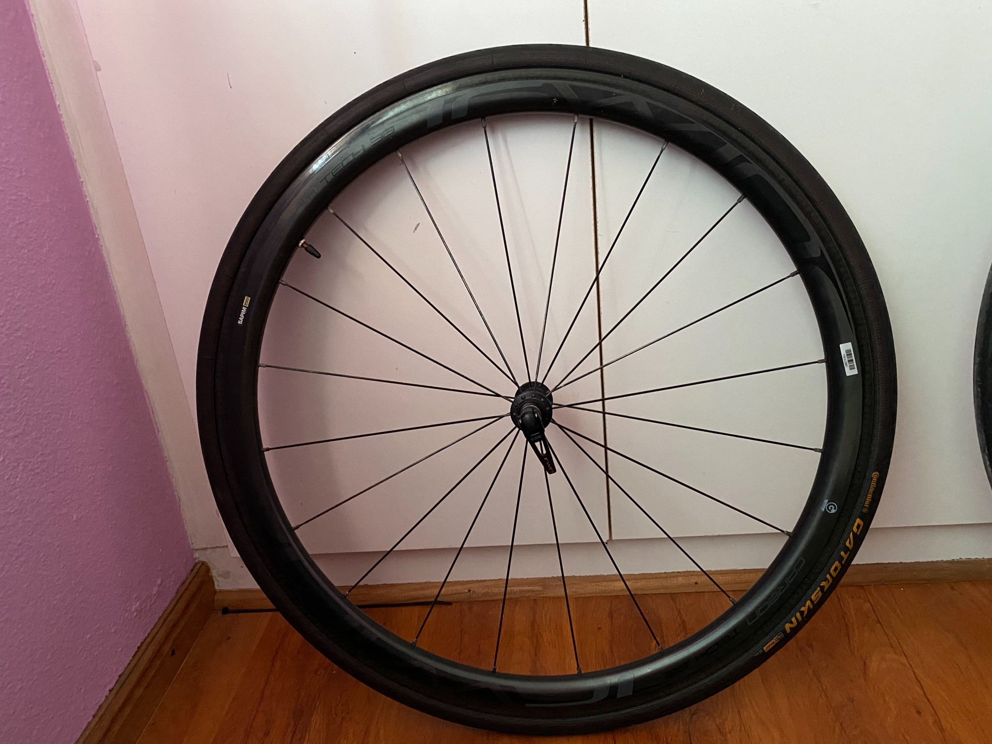 Irwin Carbon Clinchers | Road Bike Wheels | Bike Hub