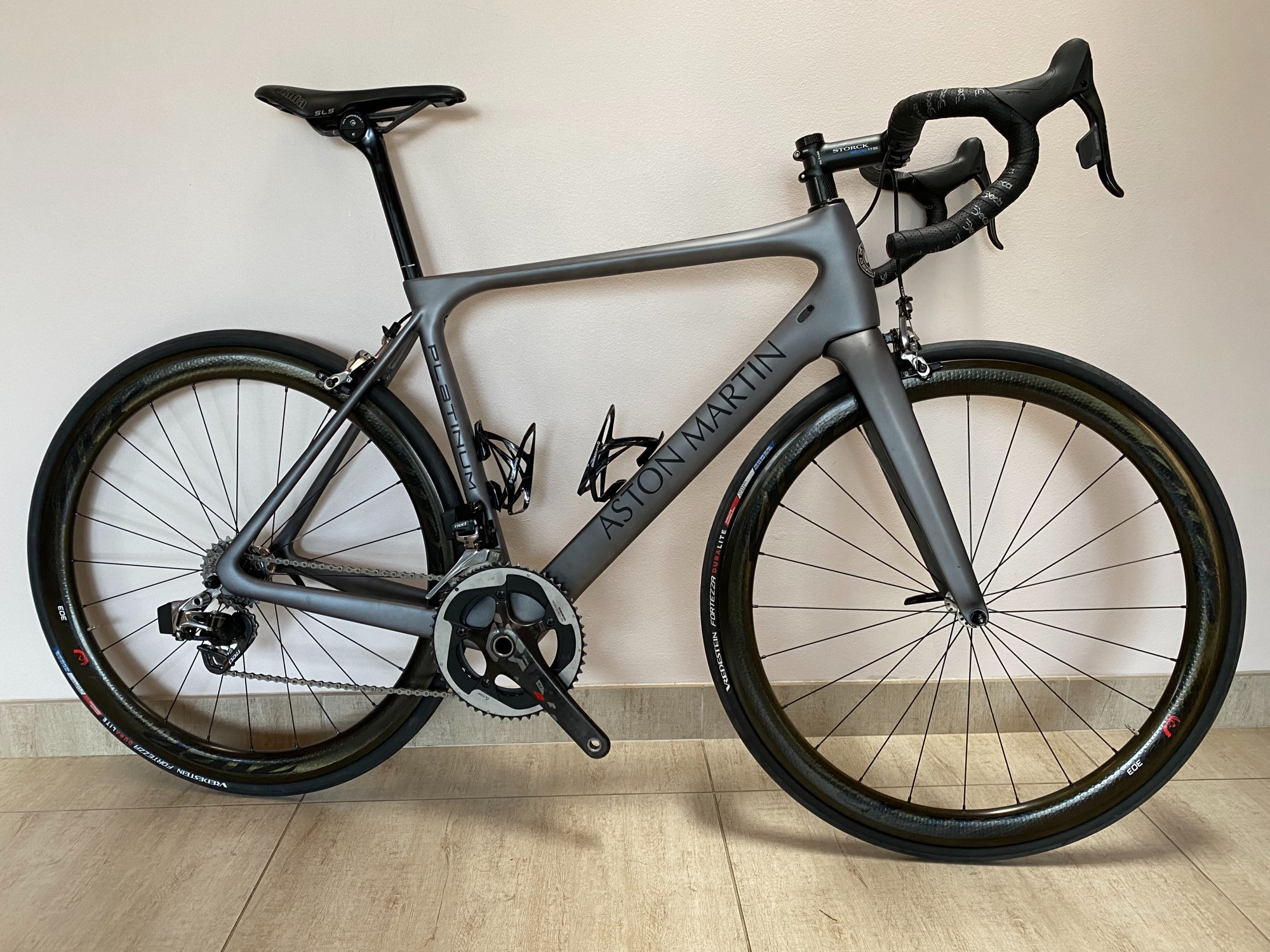 Storck Aston Martin | Road Bikes | Bike Hub