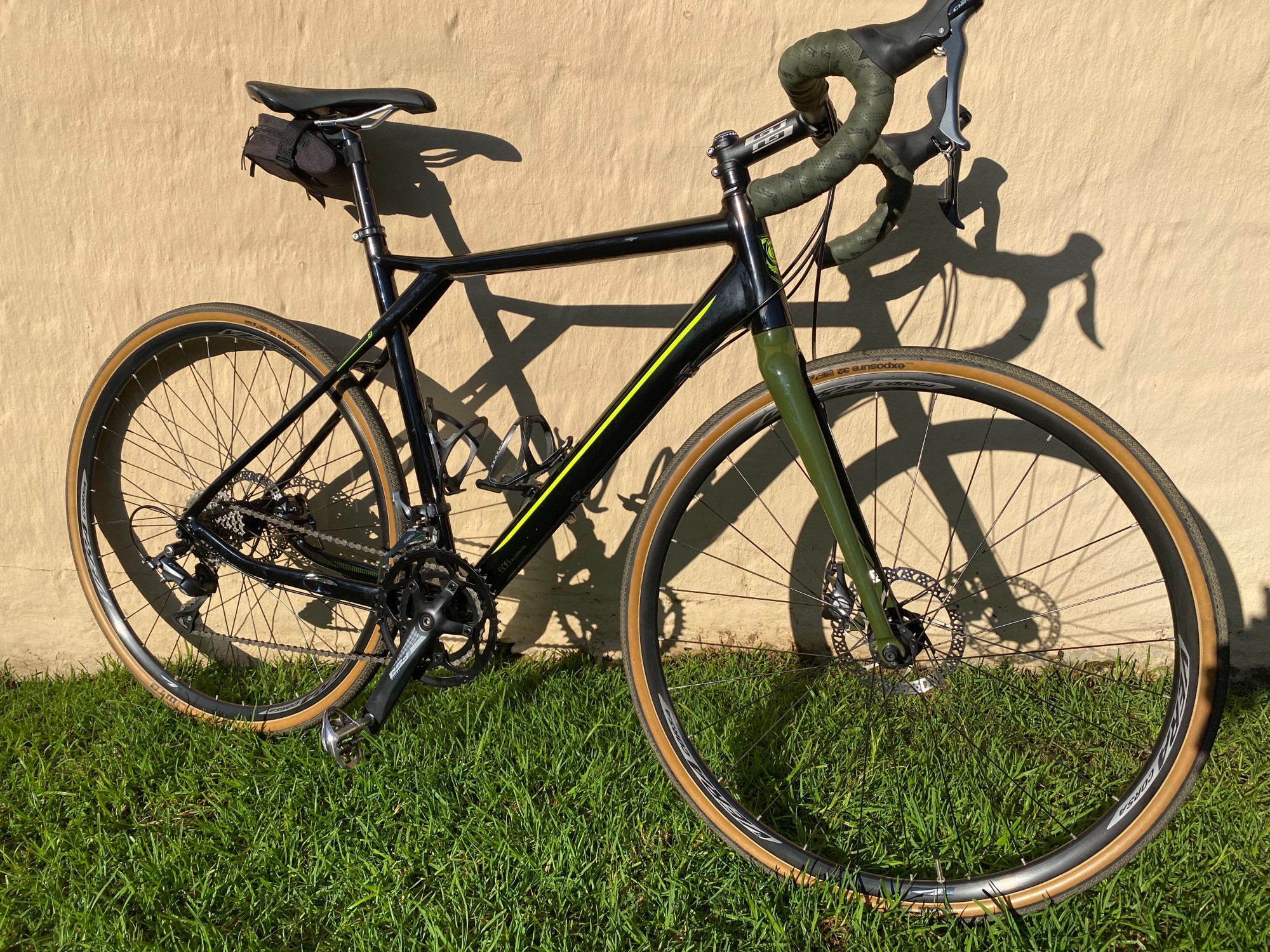 GT Grade Comp | Gravel Bikes | Bike Hub