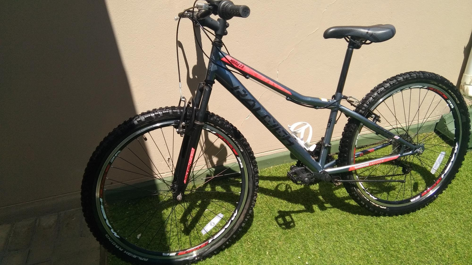 New Raleigh 26" | Hardtail Mountain Bikes | Bike Hub