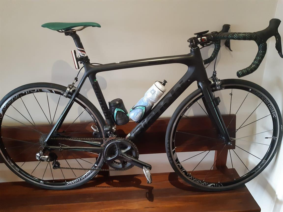 Bianchi Sempre Pro | Road Bikes | Bike Hub