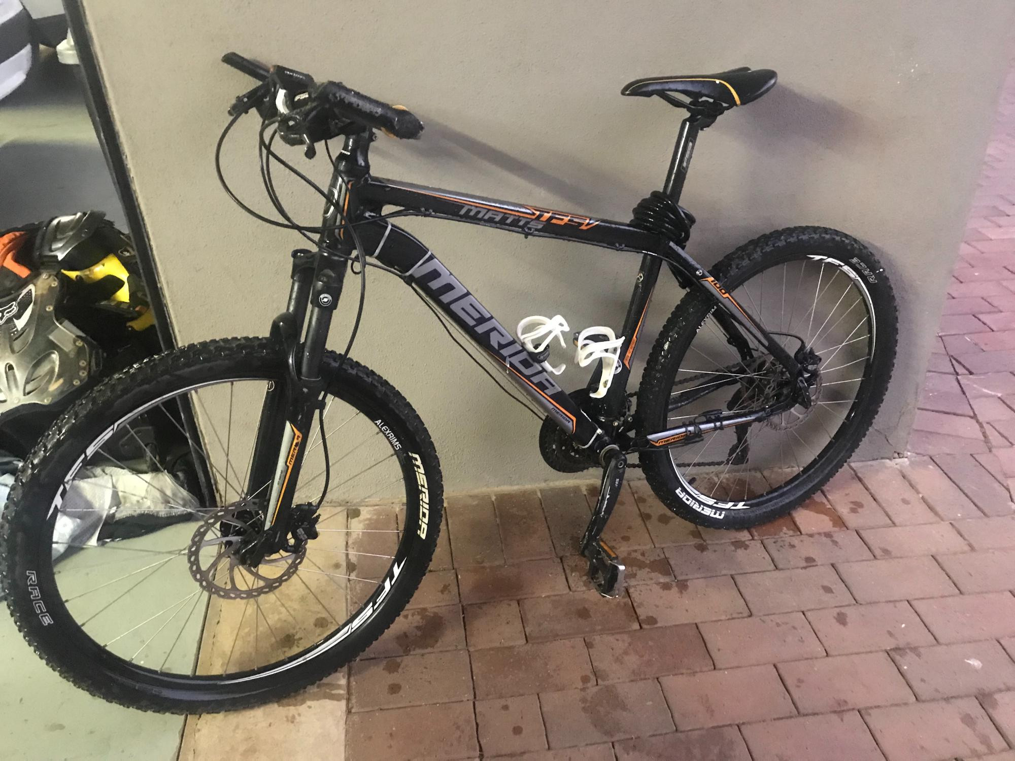 Merida Matts TFS xc | Hardtail Mountain Bikes | Bike Hub