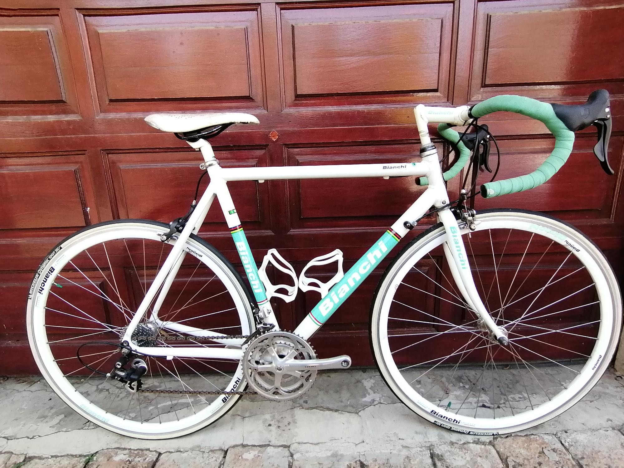 Bianchi Mega Pro Alloy 55cm | Vintage Bikes | Bike Hub