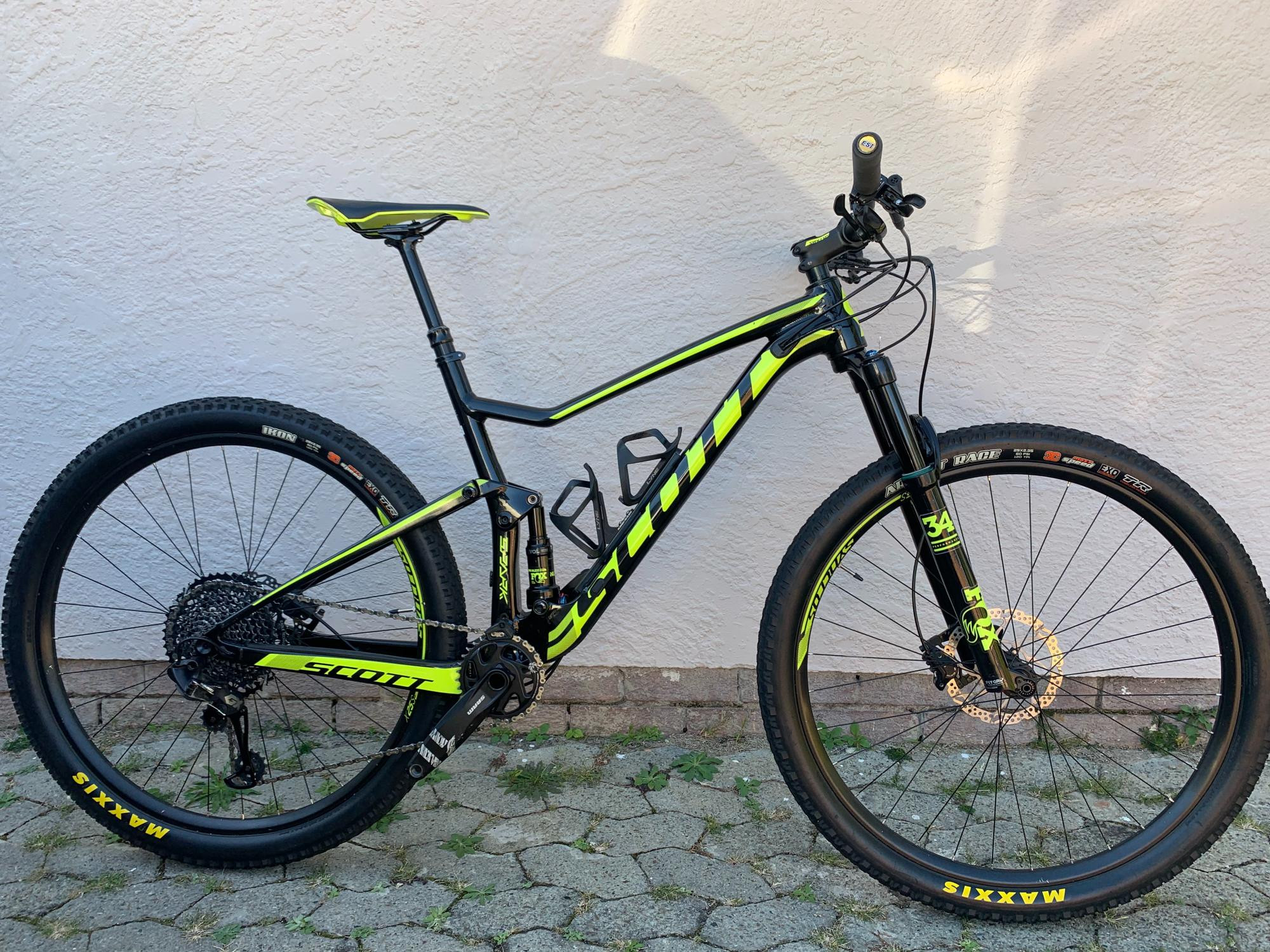 2018 Scott Spark 940 - Large | Dual Suspension Mountain Bikes | Bike Hub