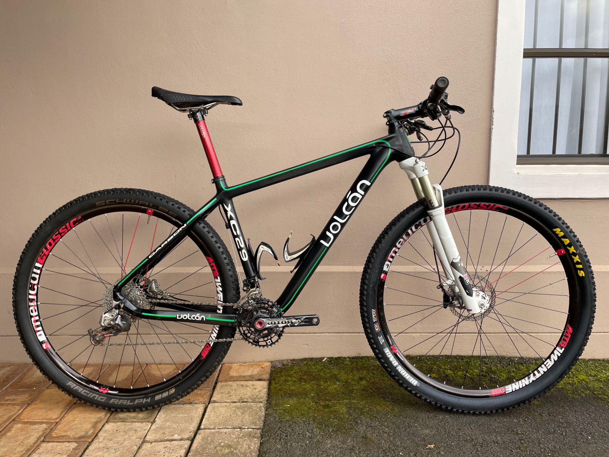 Volcan XC29 Carbon (Large) | Hardtail Mountain Bikes | Bike Hub