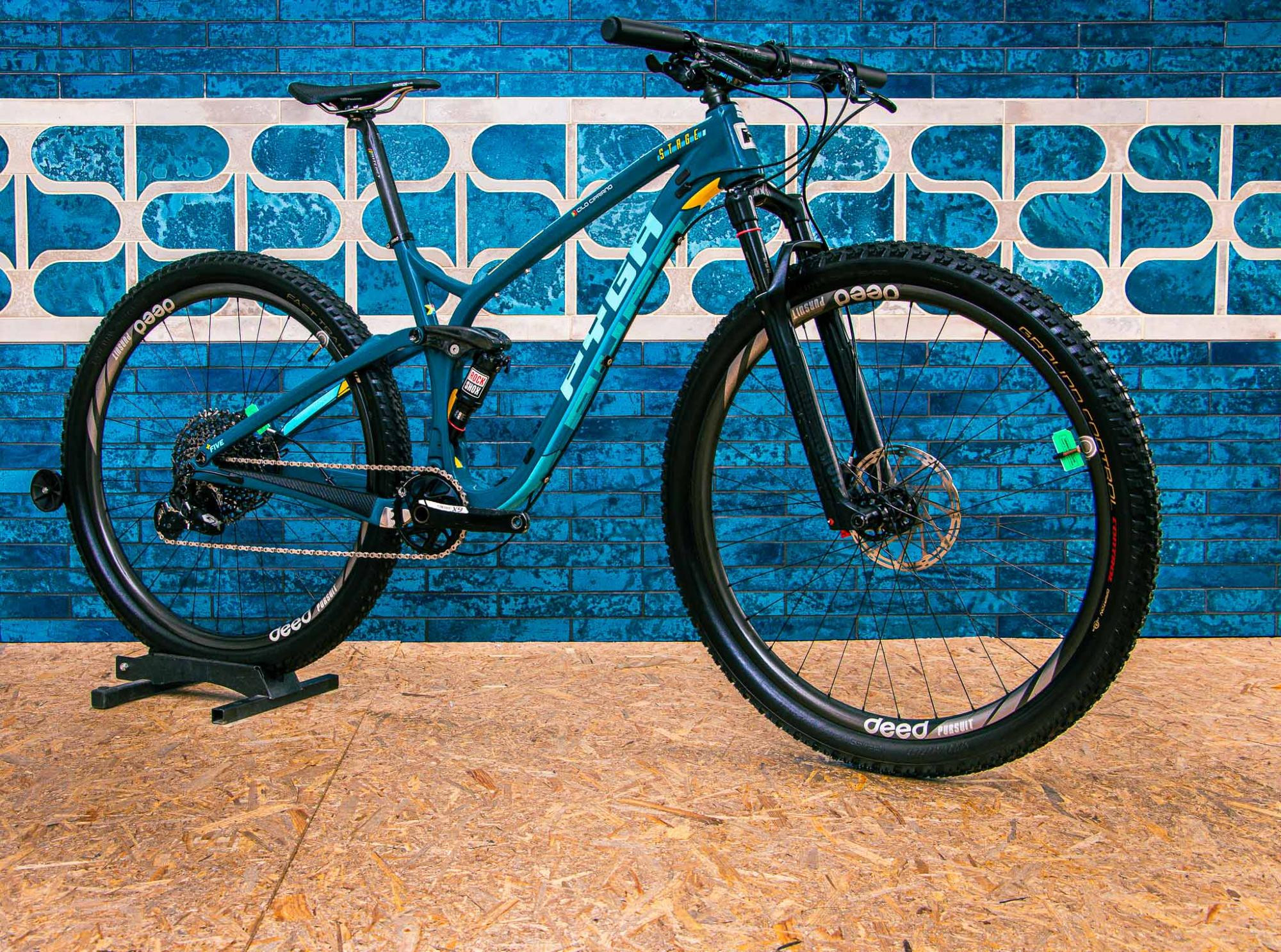 Pyga Stage (M) BM5817 | Bike Hub