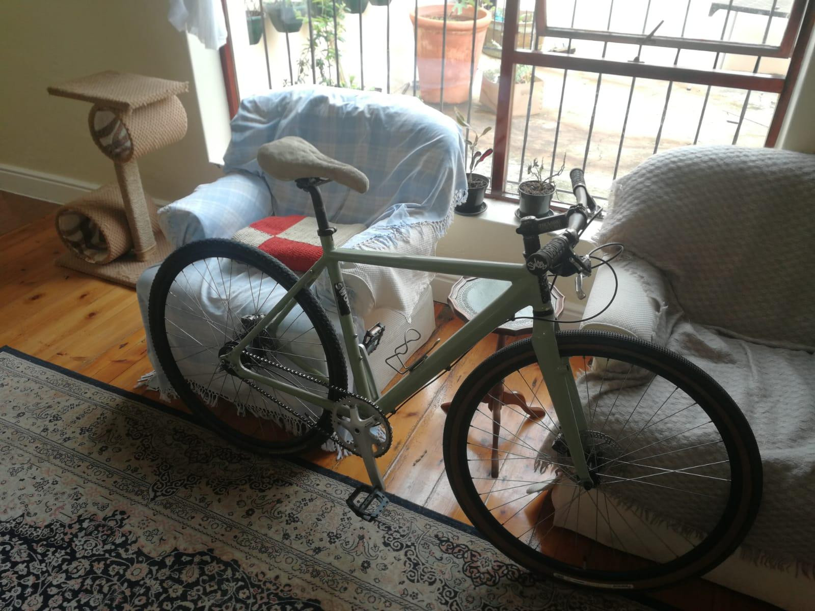 Swobo Baxter Hybrid Bike | Commuter Bikes | Bike Hub