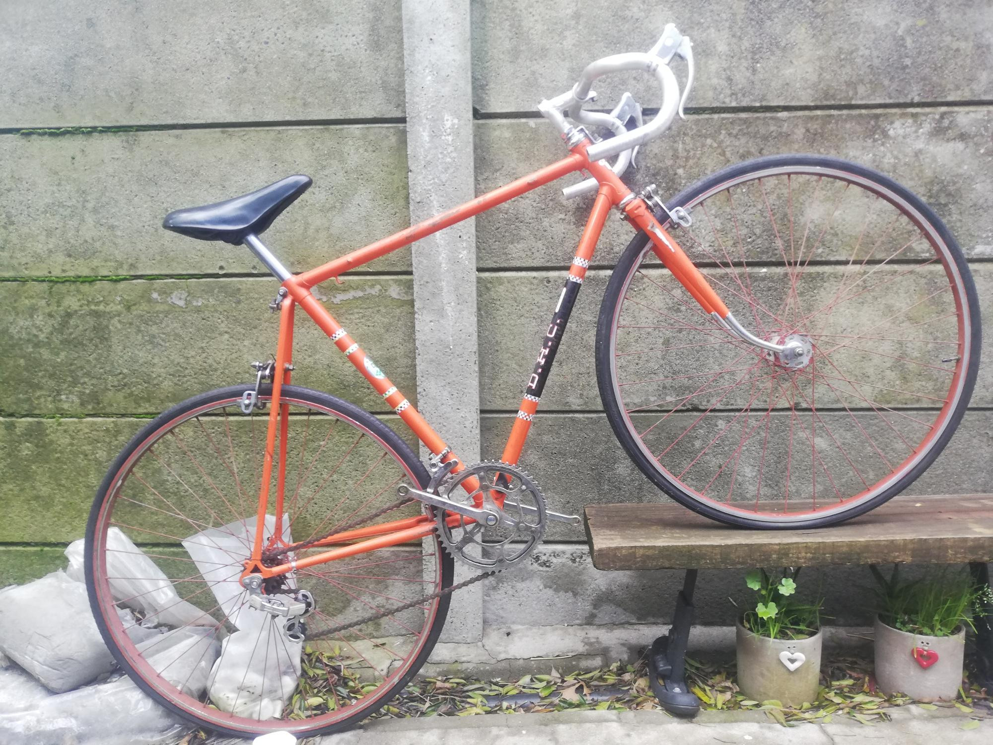 DHC SUPERB 70s | Vintage Bikes | Bike Hub