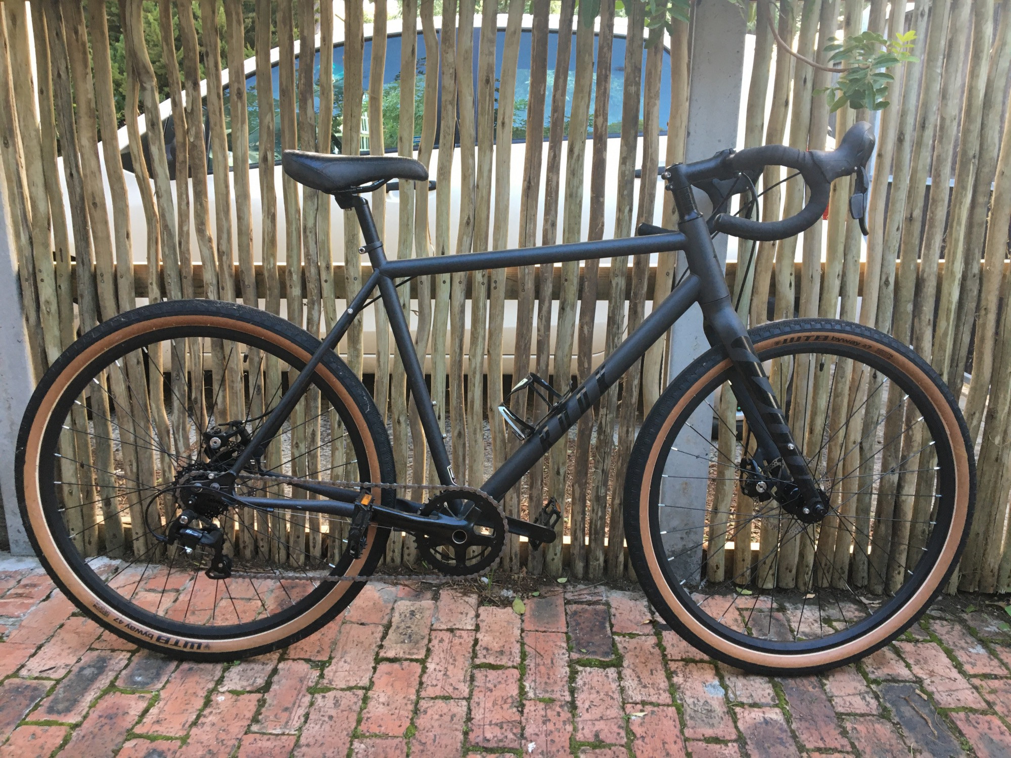 Rook Scout gravel bike | Gravel Bikes | Bike Hub