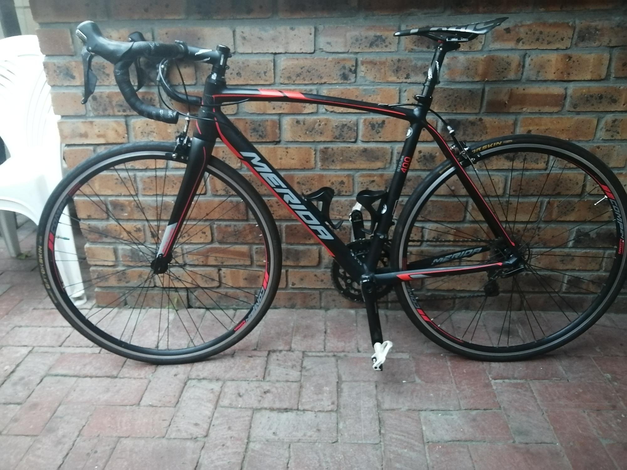 Merida Scultura 400 | Road Bikes | Bike Hub