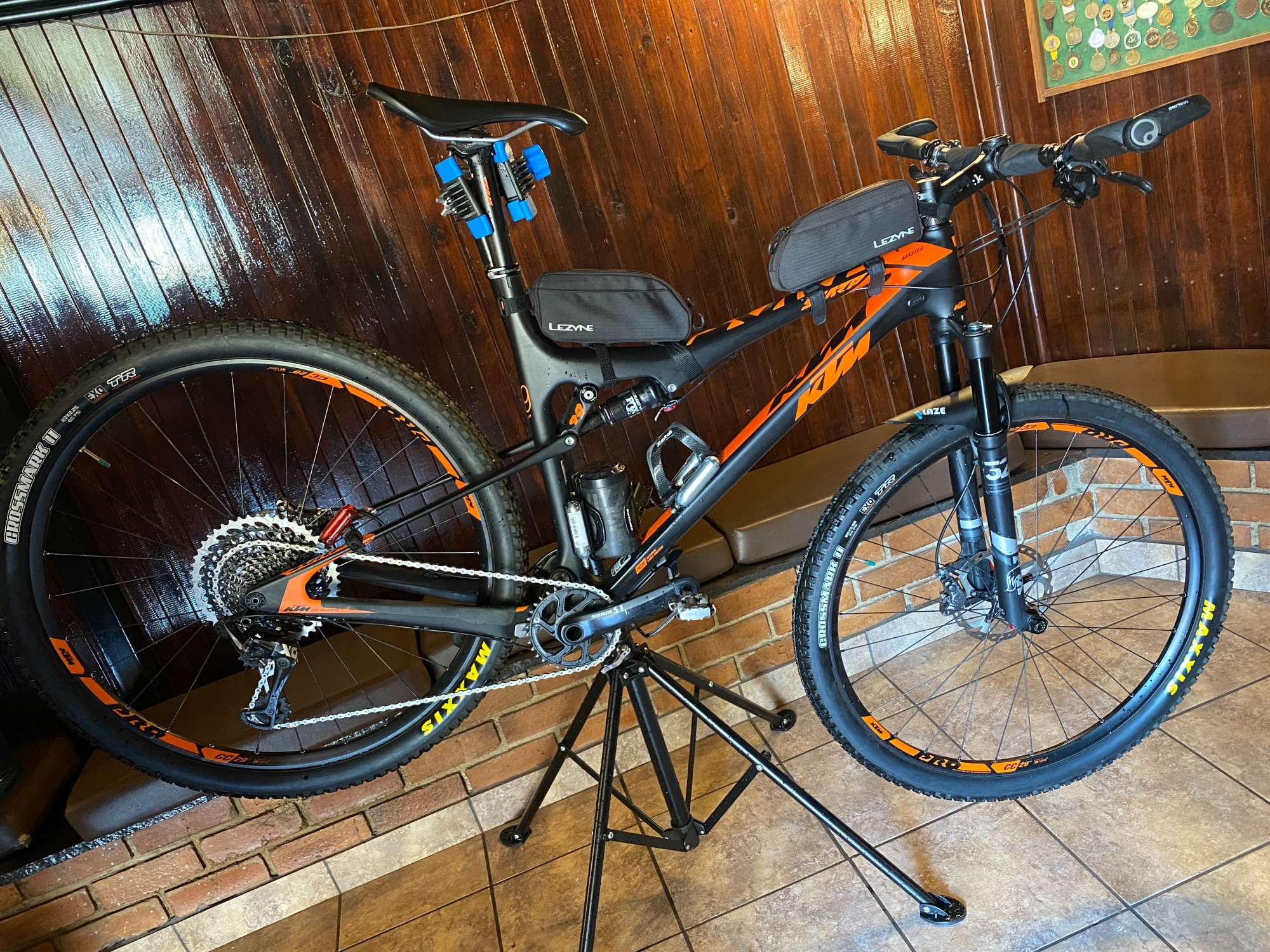 KTM SCARP master | Dual Suspension Mountain Bikes | Bike Hub