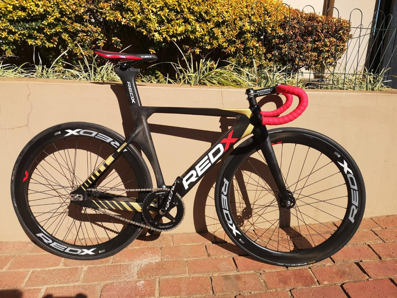 Red X Carbon Track Bike for Sale | Track Bikes | Bike Hub