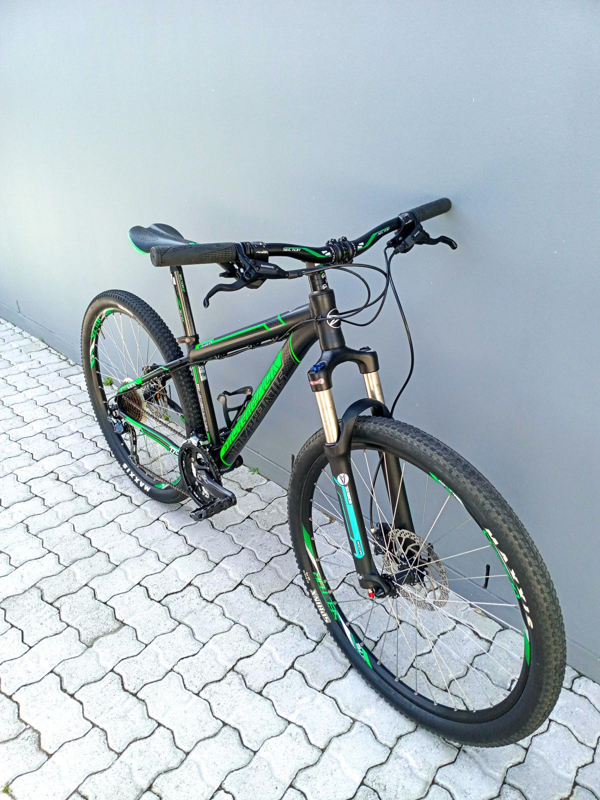 Silverback Slade 3 | Hardtail Mountain Bikes | Bike Hub