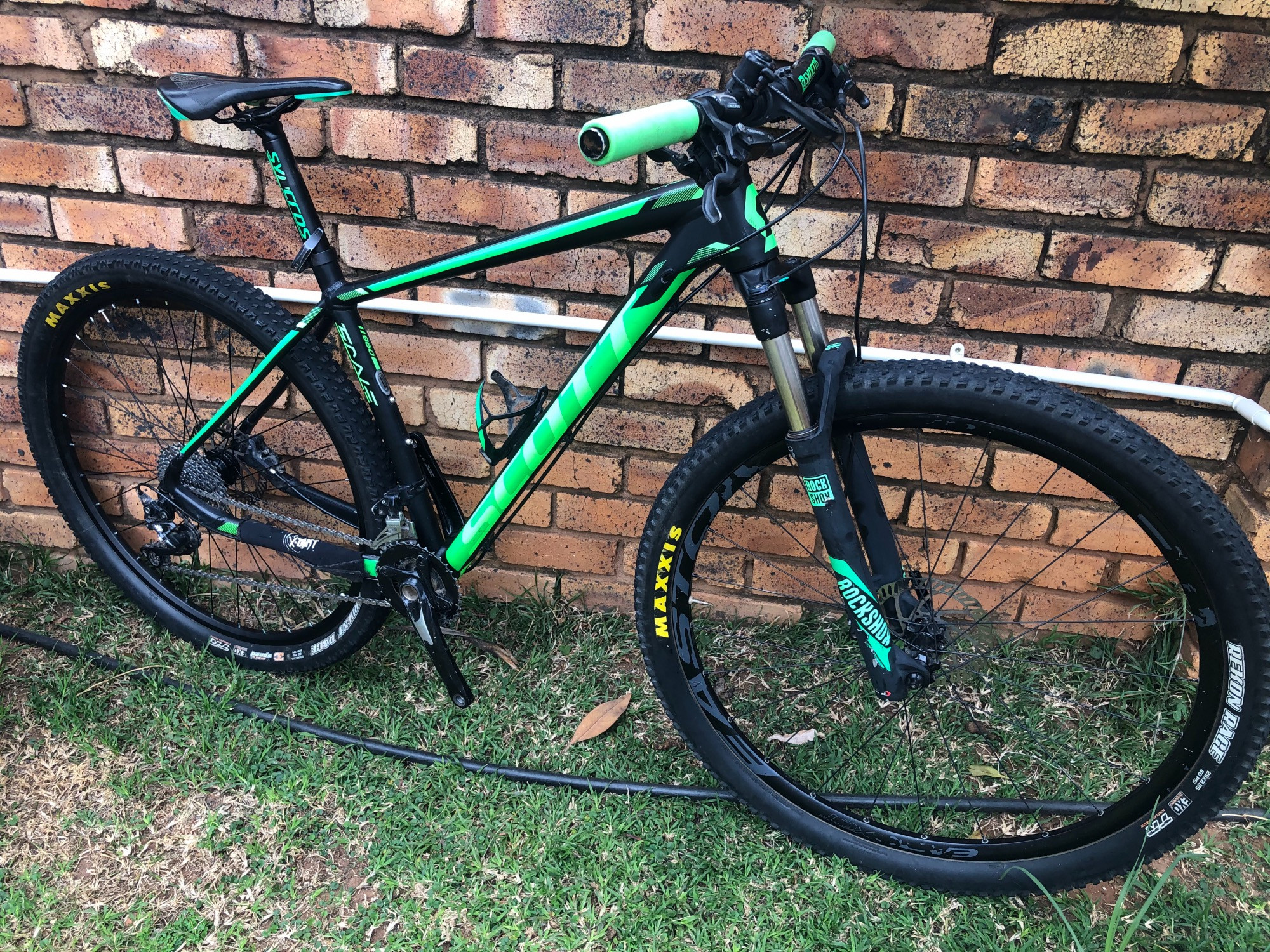 Scott Scale 960 (L) 2017 | Hardtail Mountain Bikes | Bike Hub