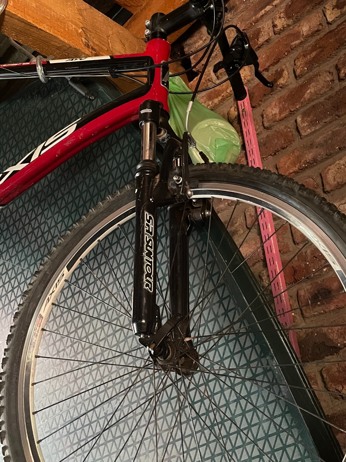 Axis bike | Hardtail Mountain Bikes | Bike Hub