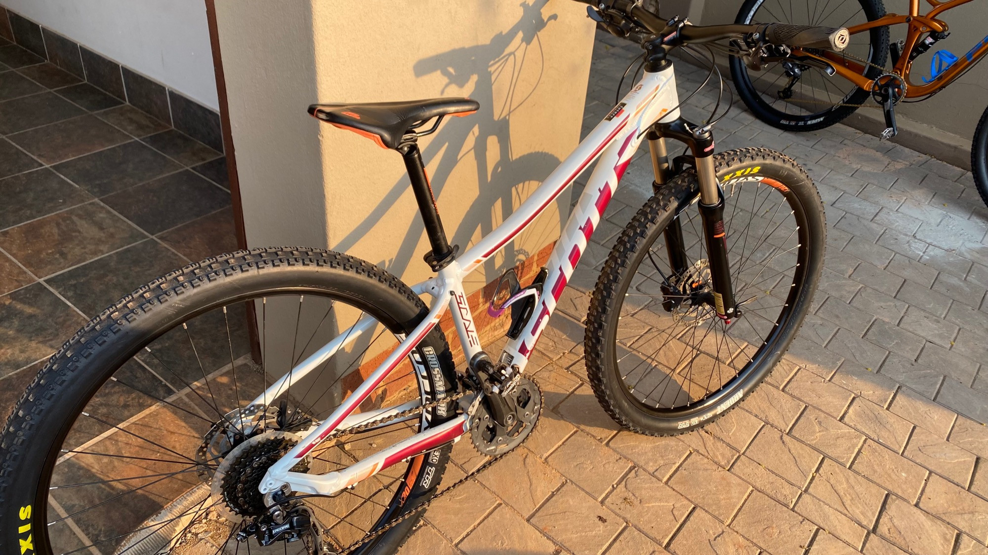Scott Scale 740 | Hardtail Mountain Bikes | Bike Hub