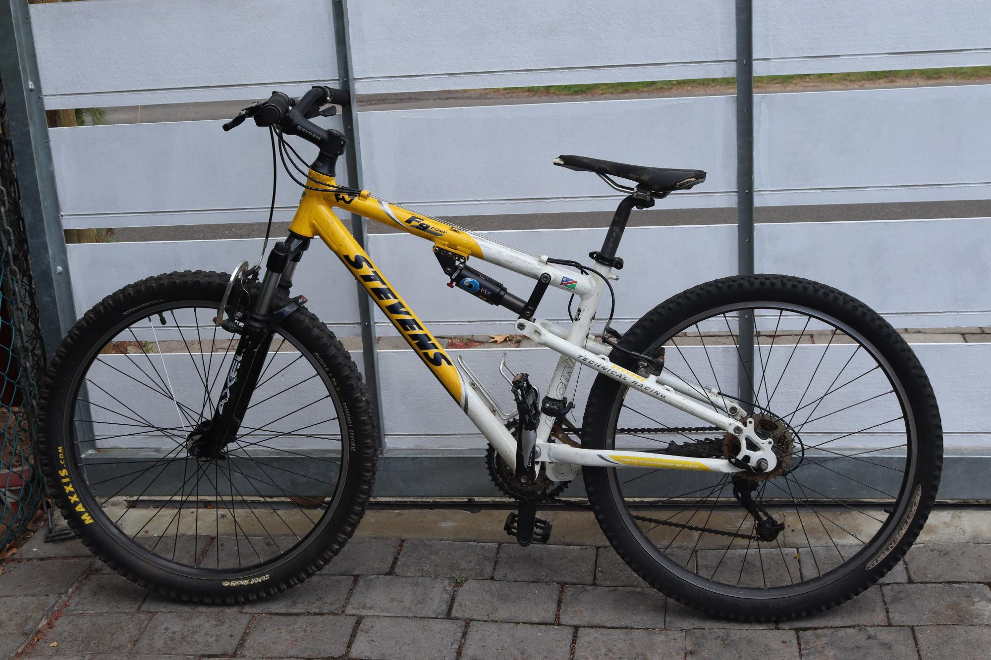 Stevens F9 comp | Dual Suspension Mountain Bikes | Bike Hub
