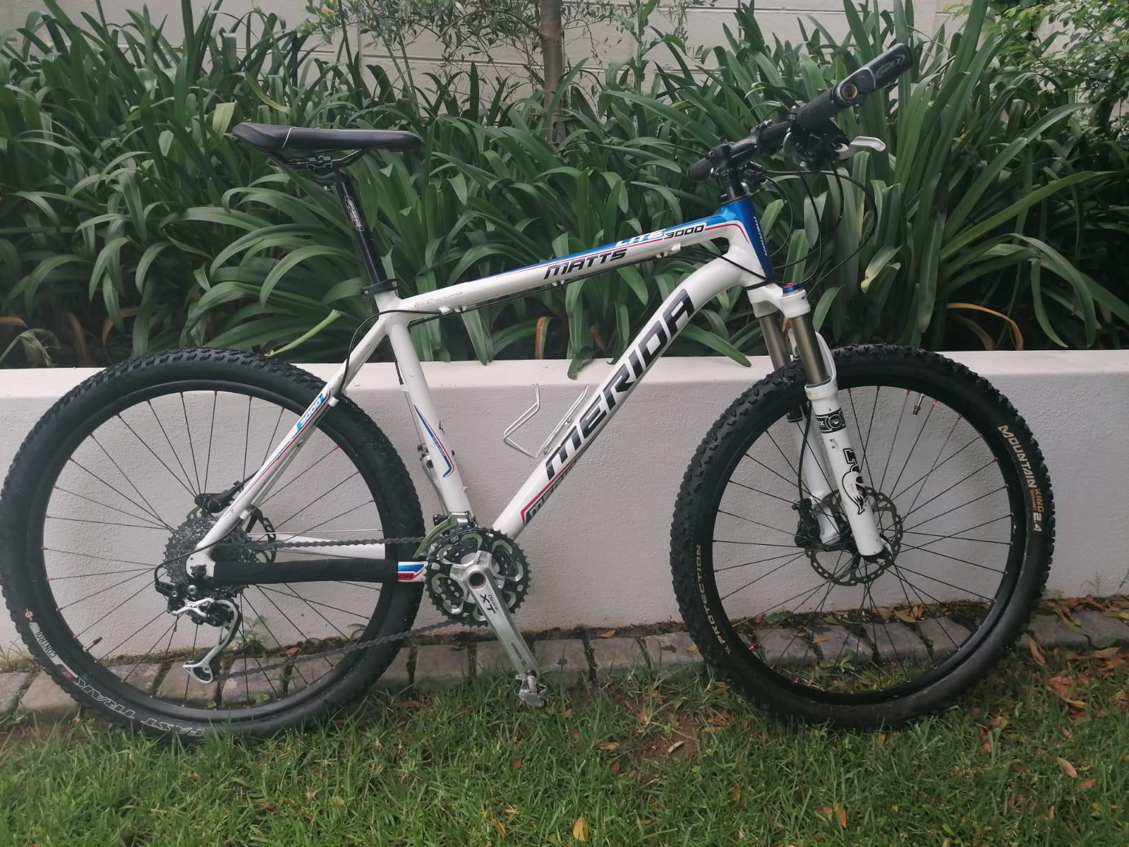 Merida Matts Lite 3000 Large Full XT | Hardtail Mountain Bikes | Bike Hub