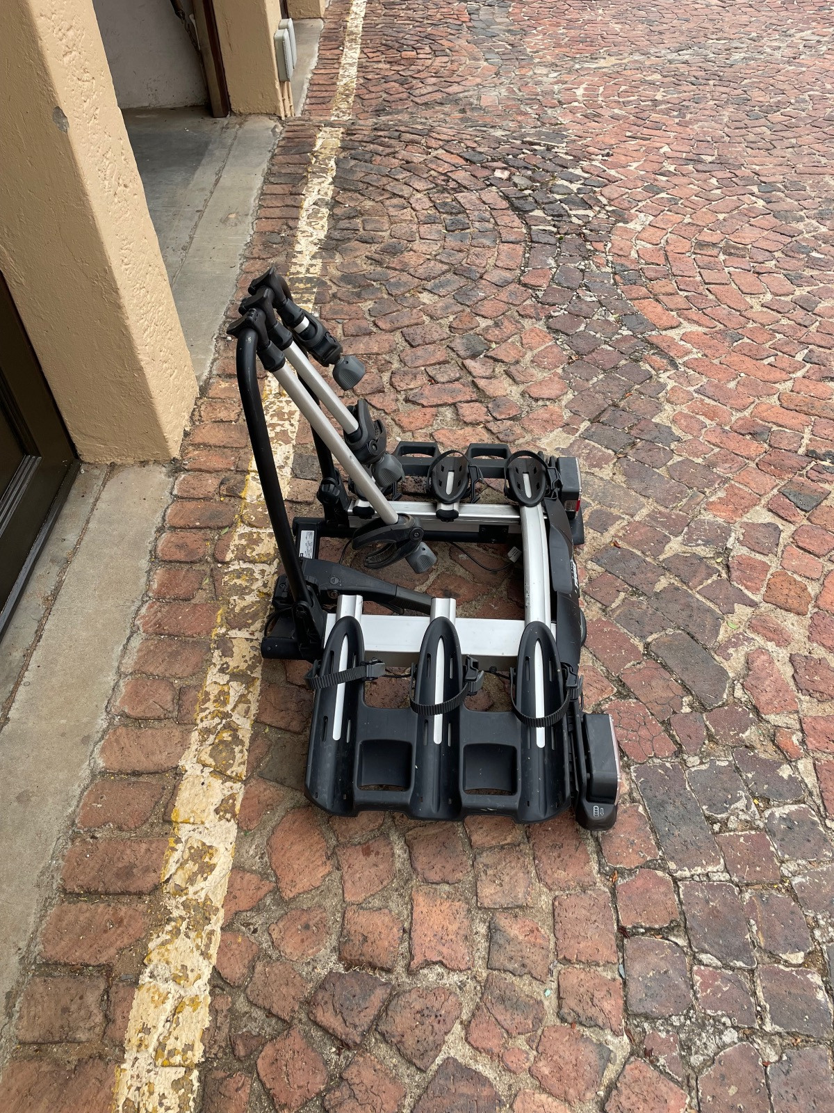Thule VeloCompact 927 for sale | Bike Racks | Bike Hub