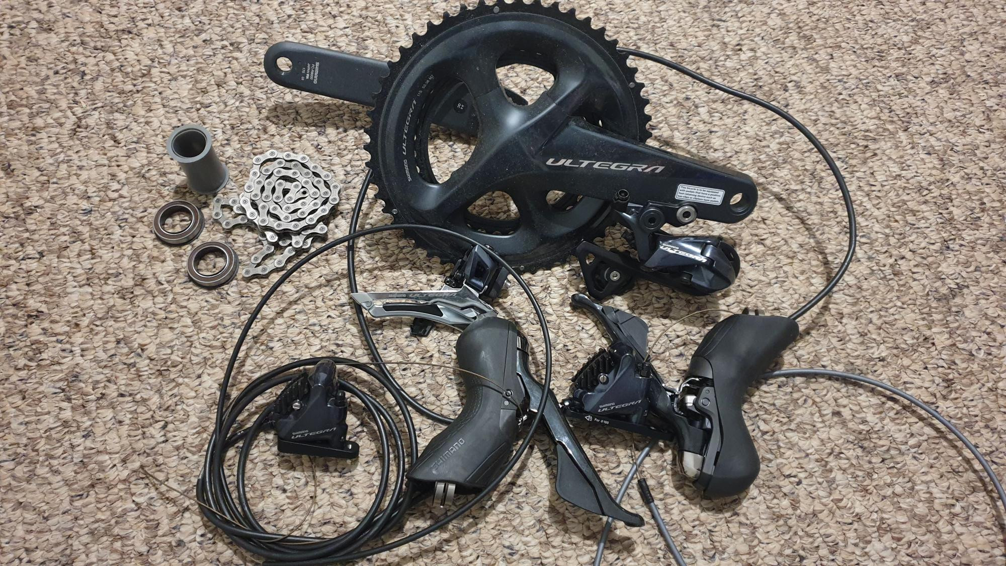 Shimano Ultegra R8000 Groupset (New) | Complete Groupsets | Bike Hub