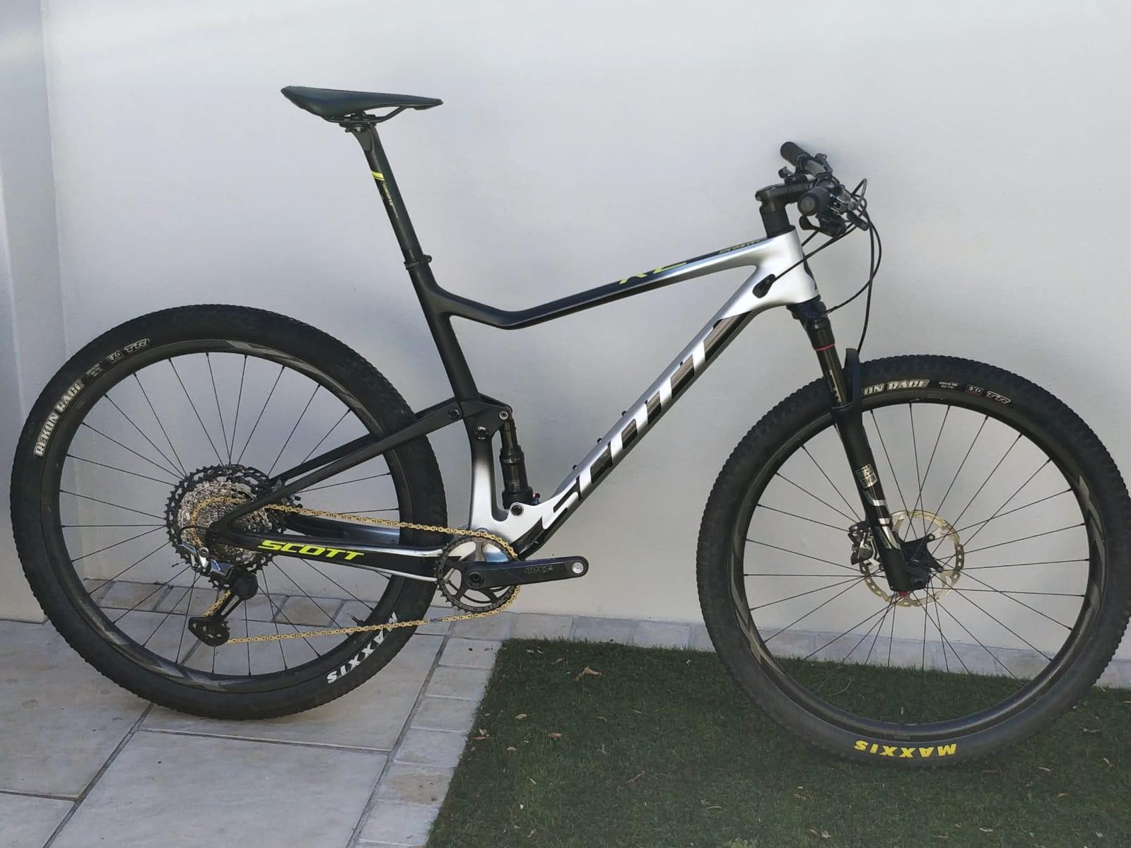 2020 Scott Spark RC900 Pro - XL | Dual Suspension Mountain Bikes | Bike Hub