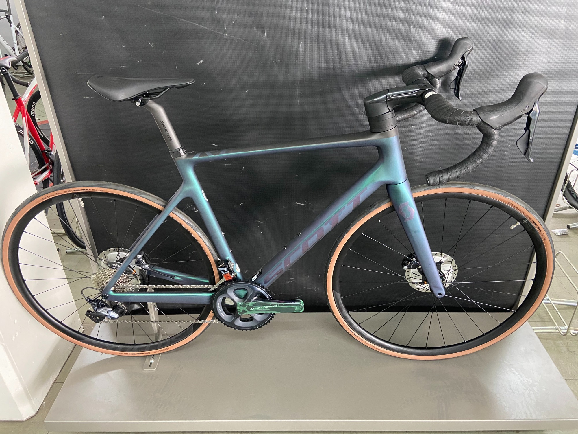 *New* 2021 Scott Addict 30 Ultegra - 56cm | Road Bikes | Bike Hub