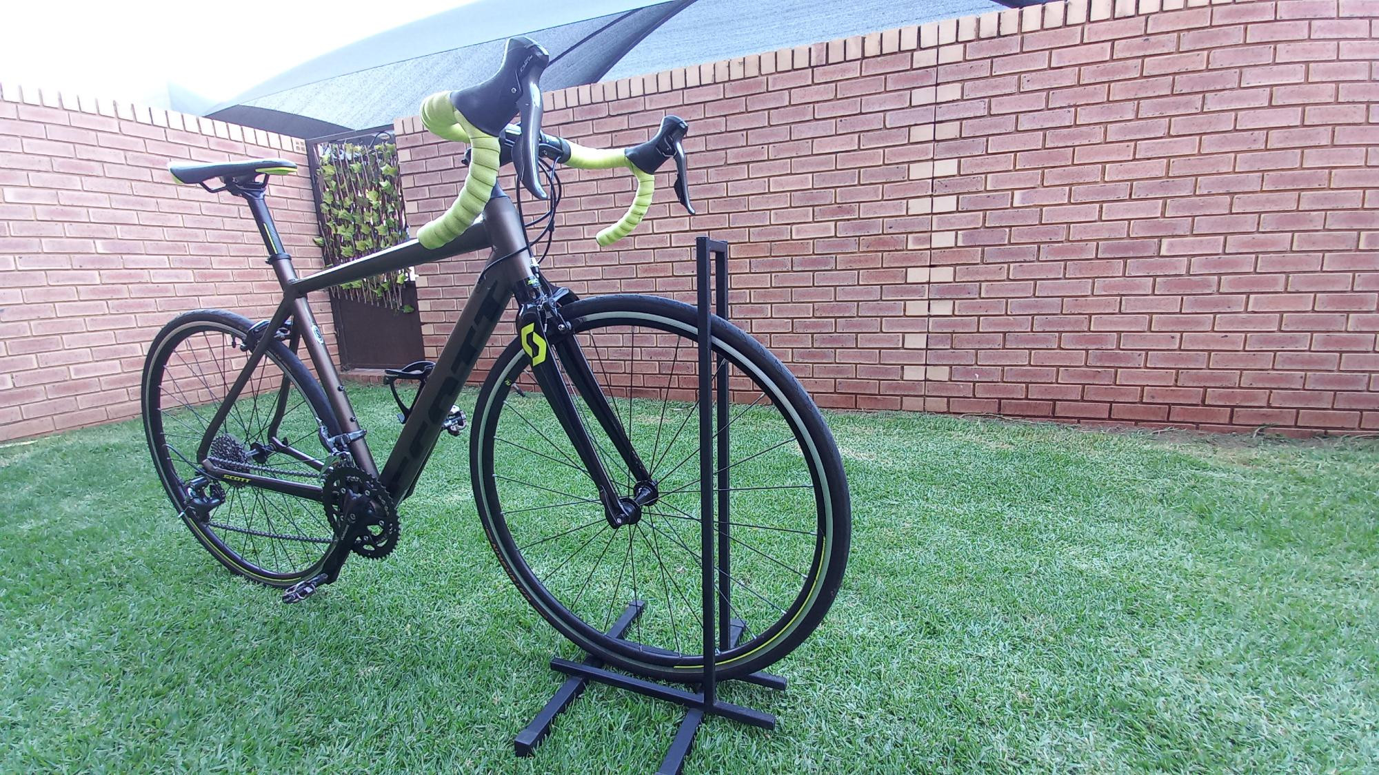 Scott Speedster 2020 | Road Bikes | Bike Hub