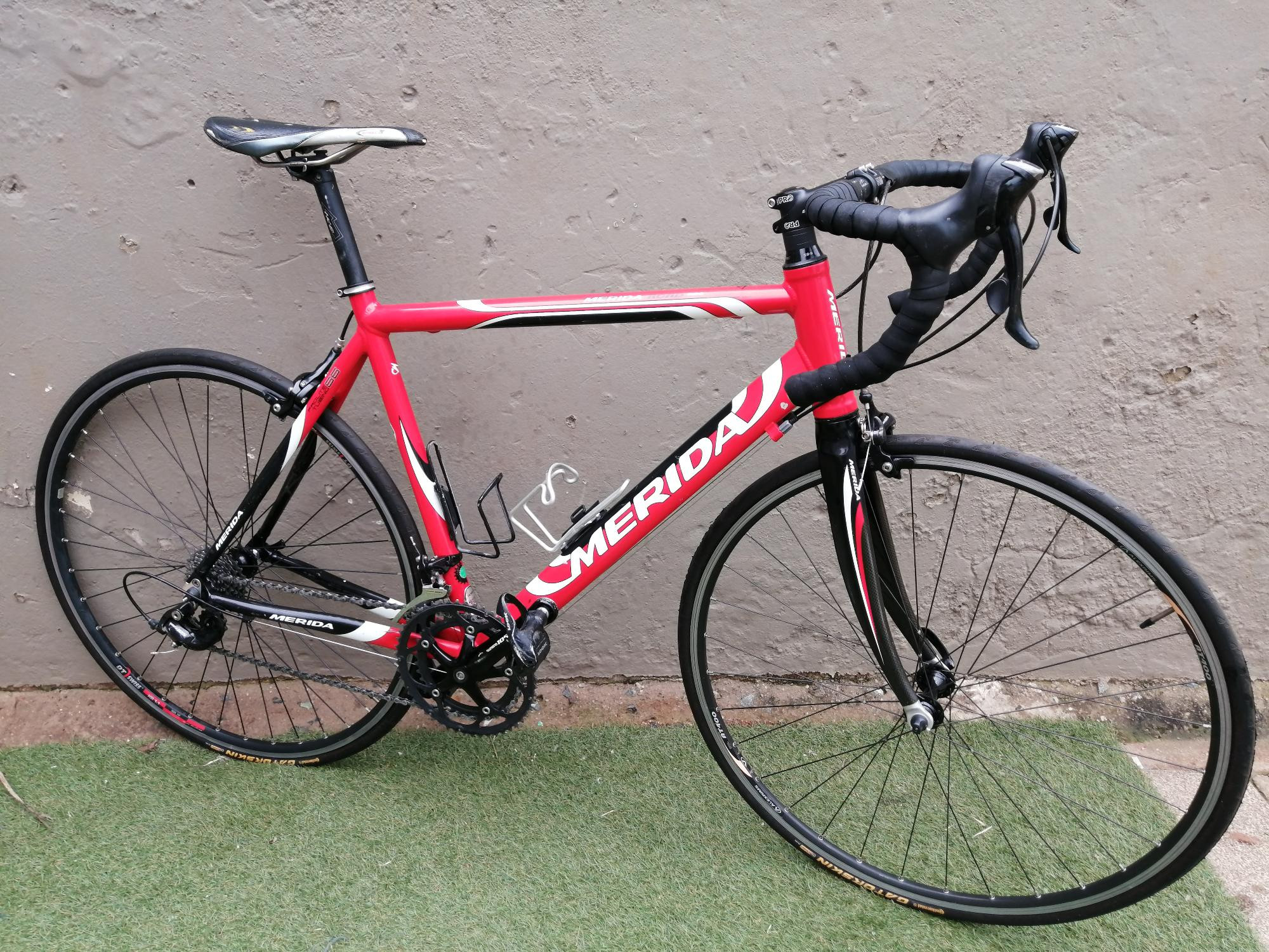 Merida Race 904 (M) | Road Bikes | Bike Hub