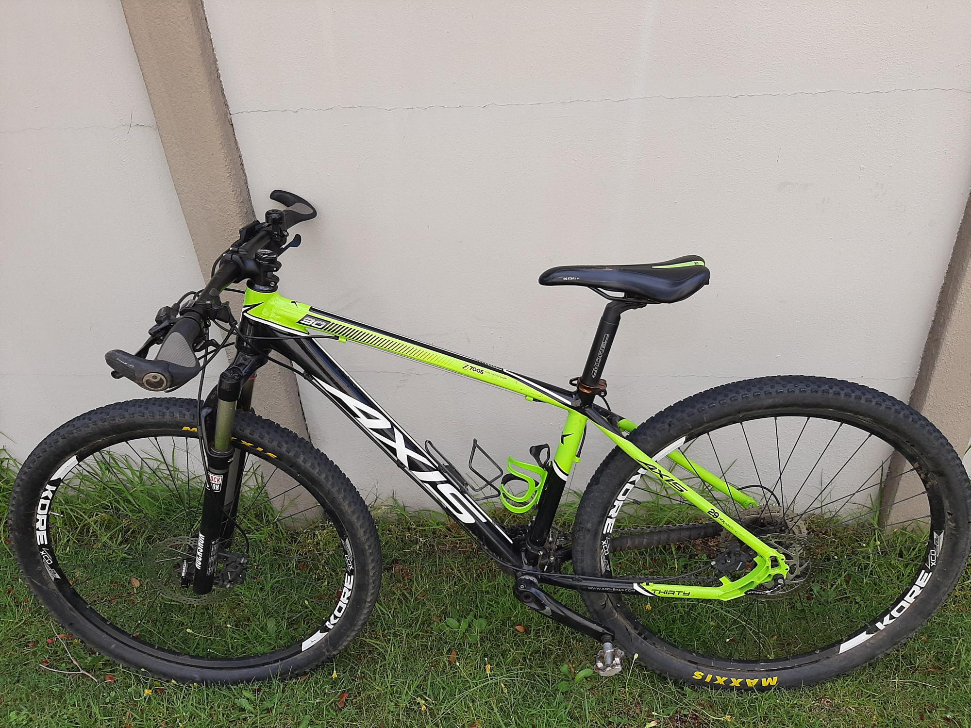 Axis A30 29er hardtail | Hardtail Mountain Bikes | Bike Hub