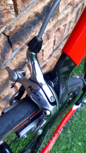 Fuji Roubaix Pro| Shimano 105 10-speed | Bike Hub