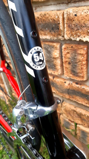 Fuji Roubaix Pro| Shimano 105 10-speed | Bike Hub