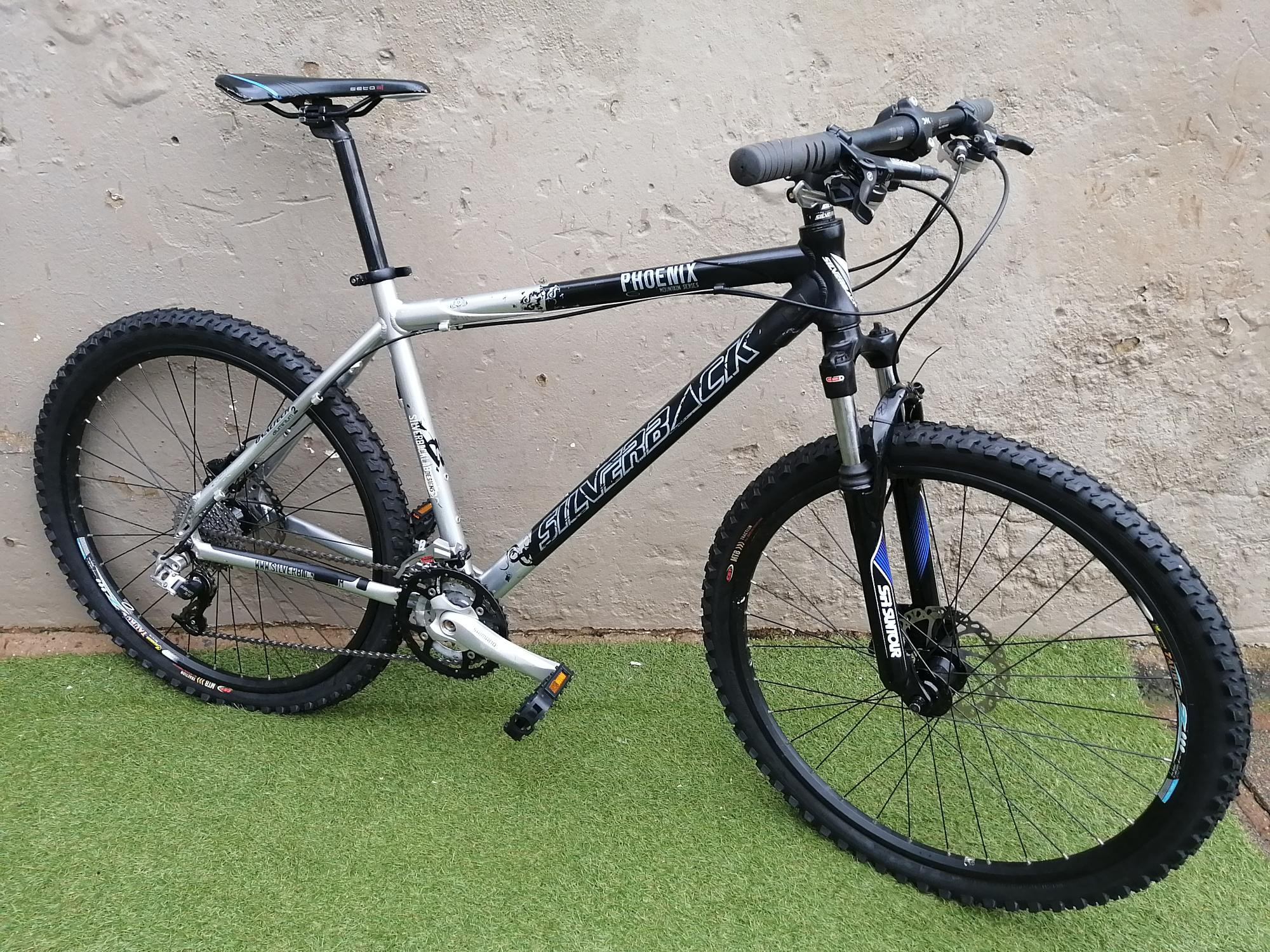 Silverback Phoenix (L) | Hardtail Mountain Bikes | Bike Hub