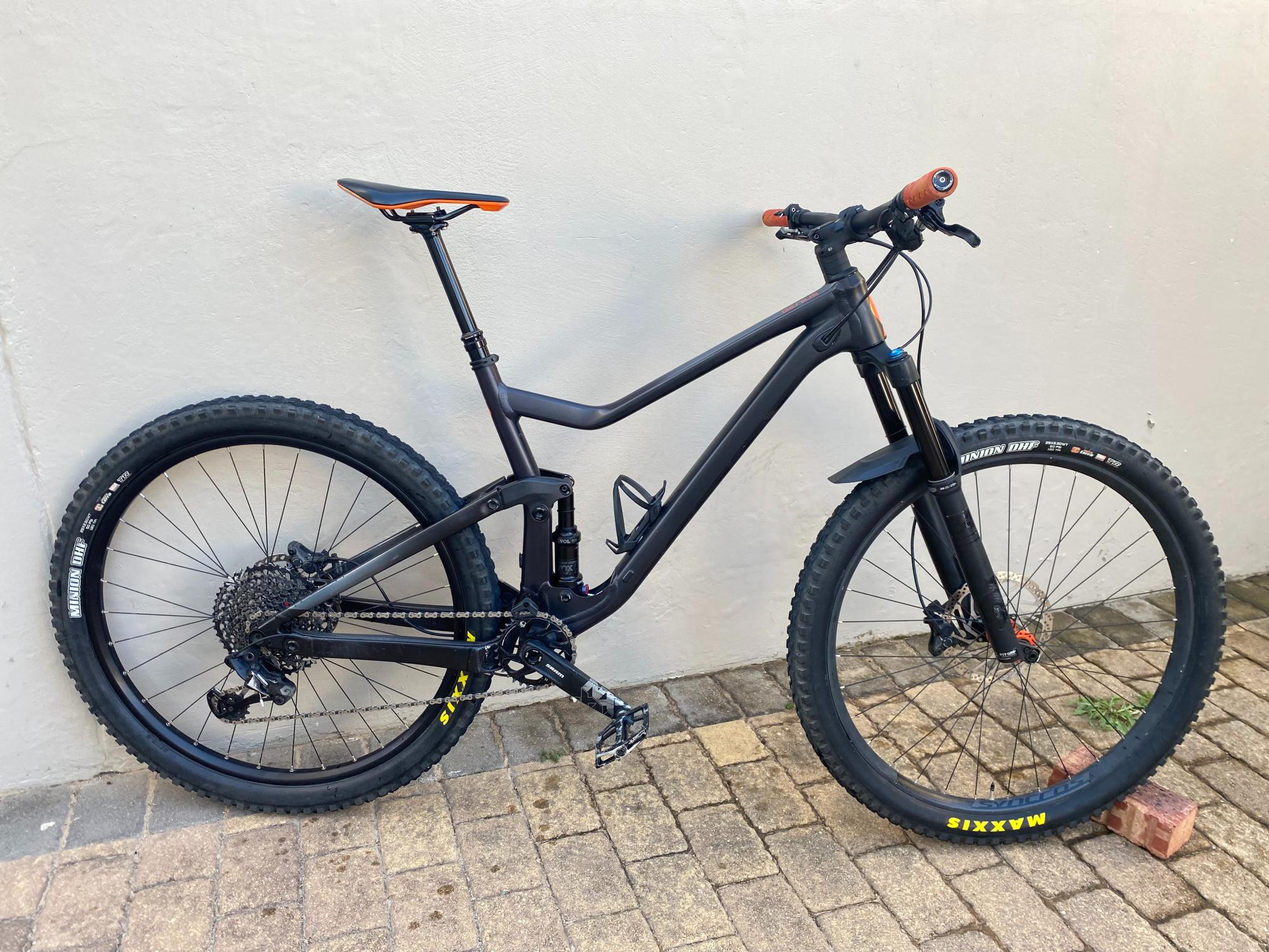 2020 Scott Genius 950 Large | Dual Suspension Mountain Bikes | Bike Hub