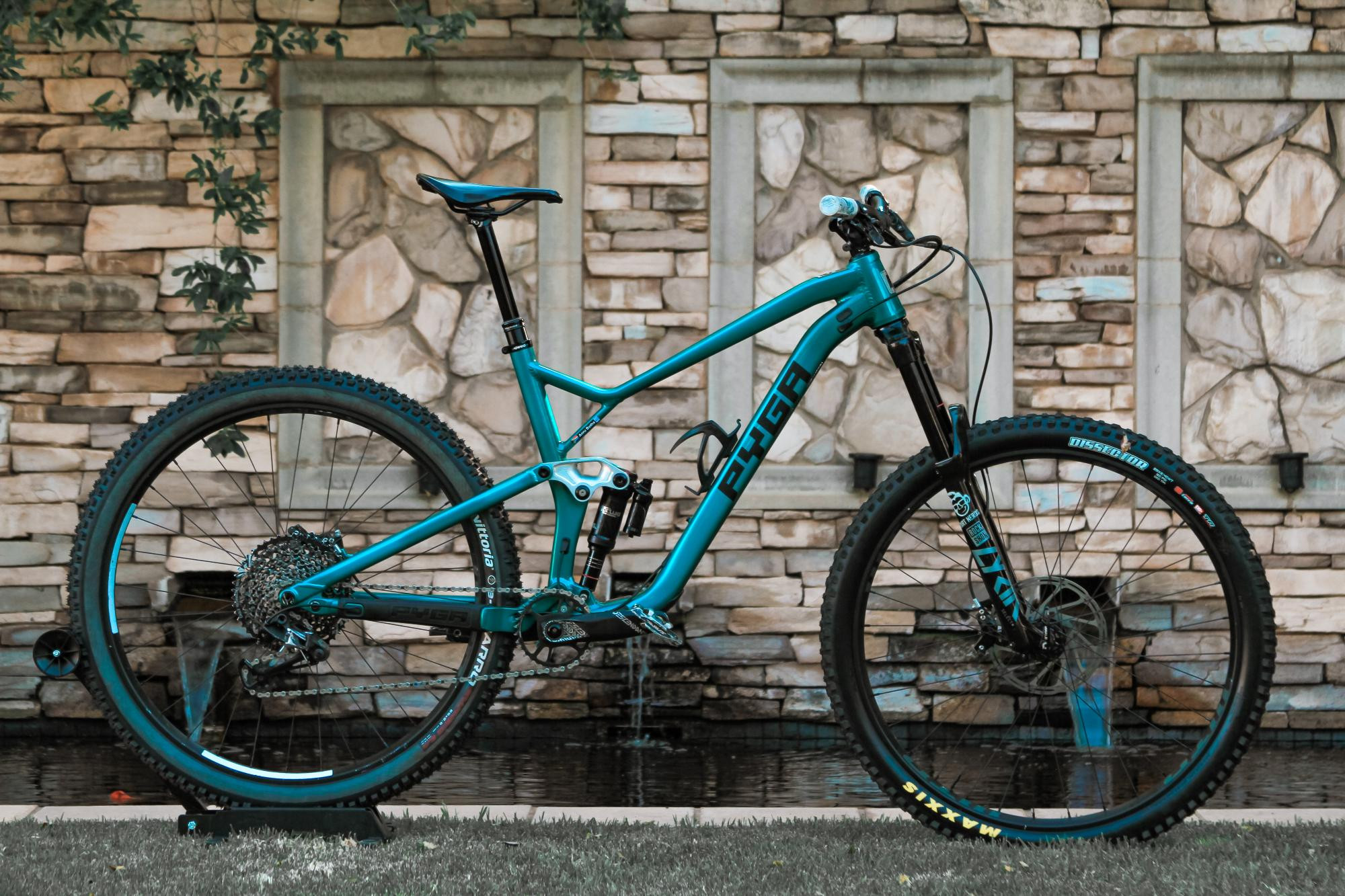 Pyga Slakline | Dual Suspension Mountain Bikes | Bike Hub