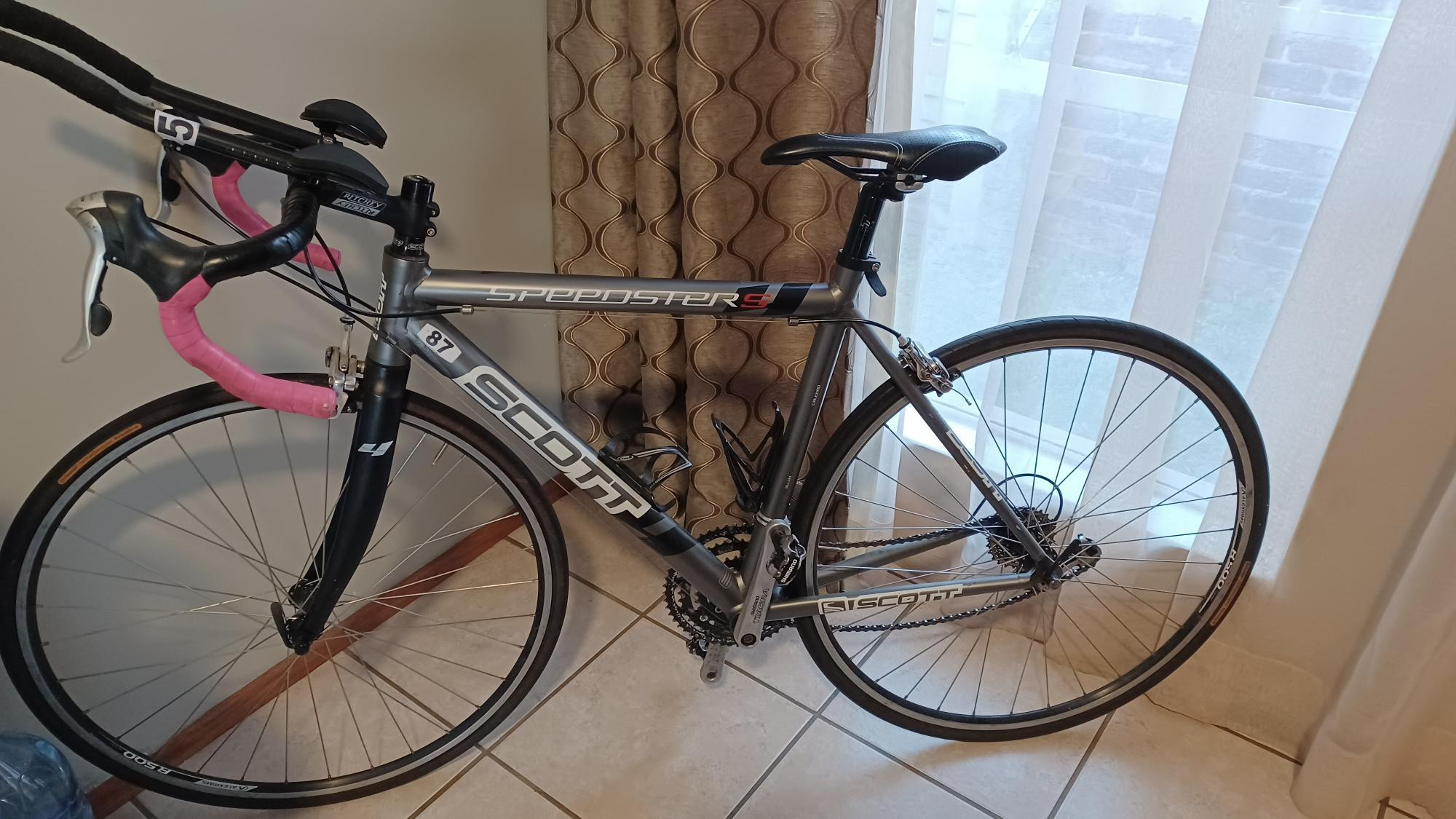 Scott Speedster | Road Bikes | Bike Hub
