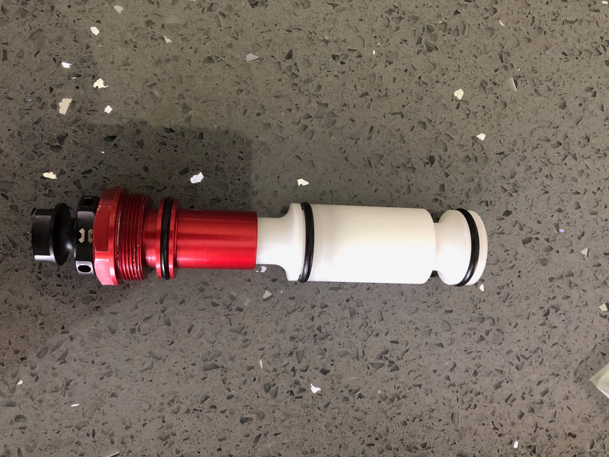 LEO EASY TUNING VOLUME REDUCER FOR LEFTY 2.0 | Mountain Bike Forks ...