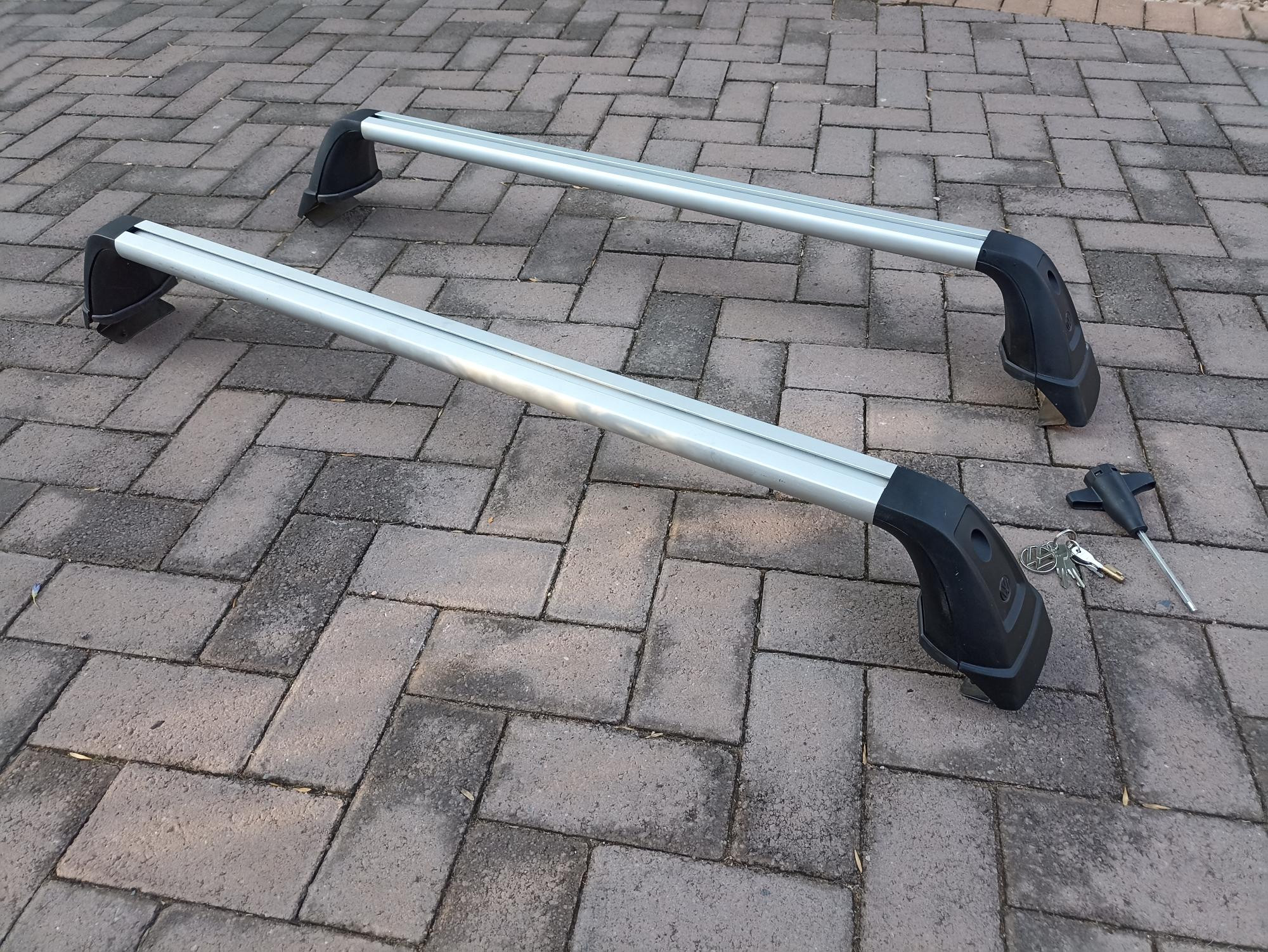 Volkswagen Golf MK7 Roof Rack | Bike Racks | Bike Hub