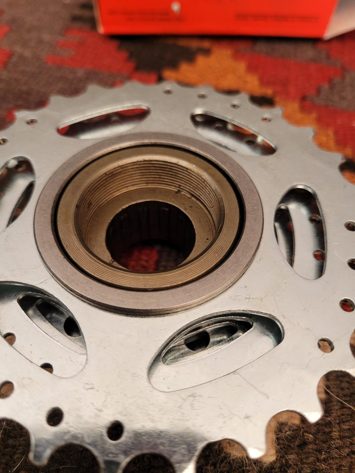 7 speed 28 to 14 Screw on cluster | Cassettes | Bike Hub