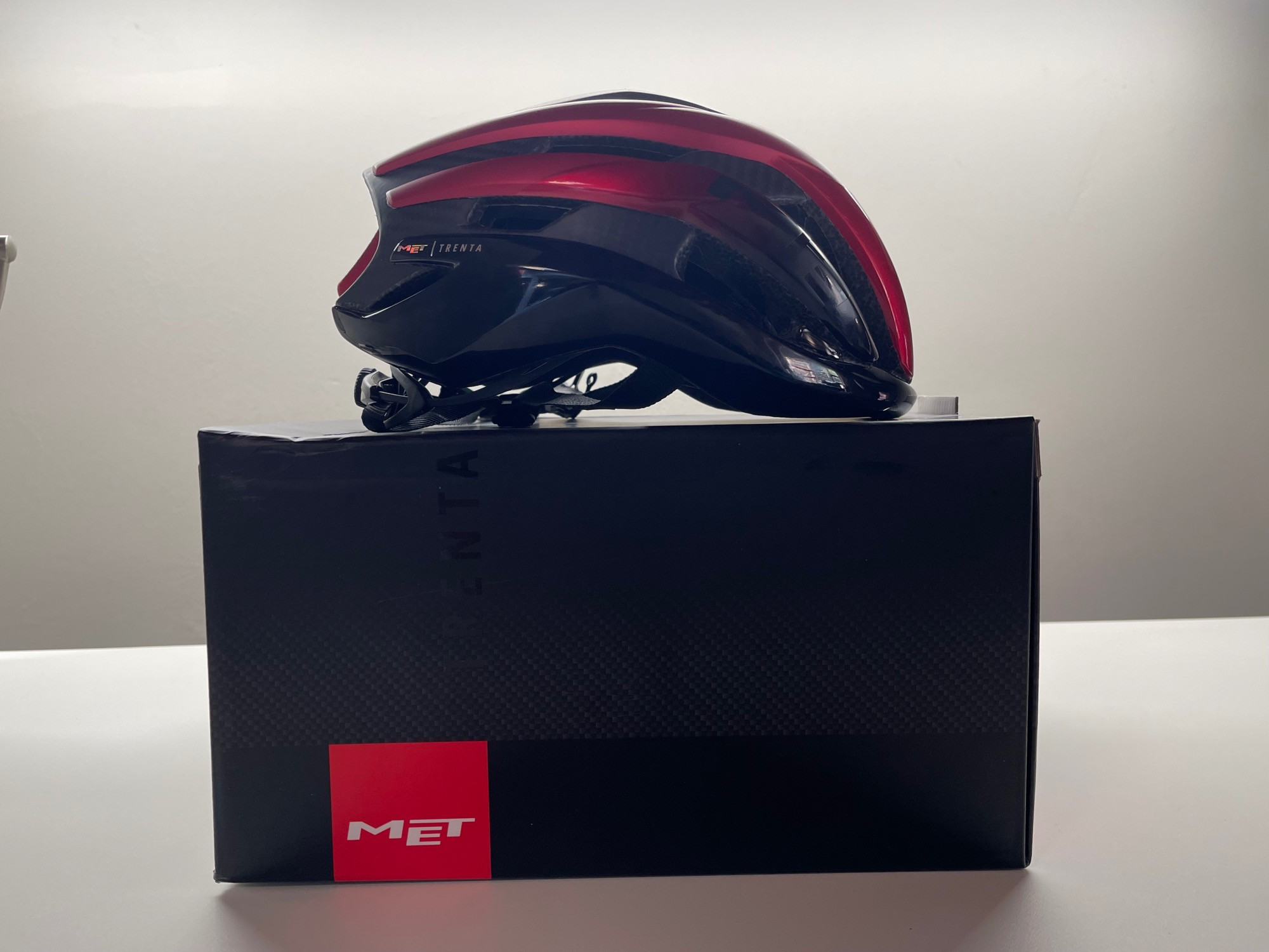 MET TRENTA 3K CARBON (Size 52-56) | Helmets | Bike Hub