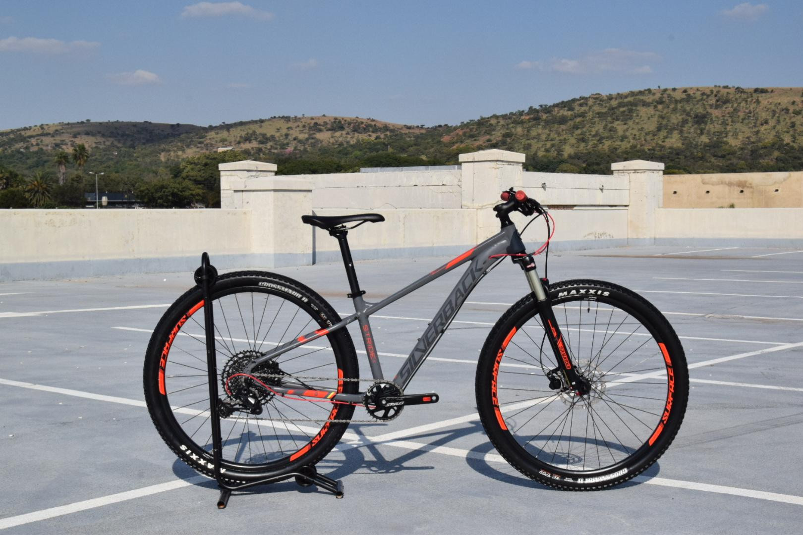 Silverback Stride SX 29er - SX Eagle - Air Fork | Hardtail Mountain ...