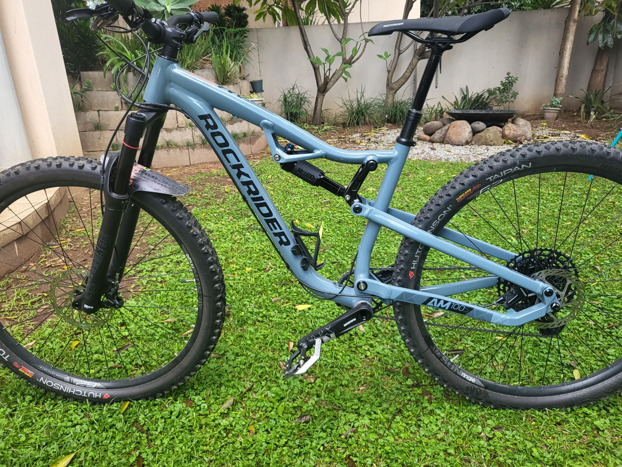 Rockrider AM100S | Dual Suspension Mountain Bikes | Bike Hub