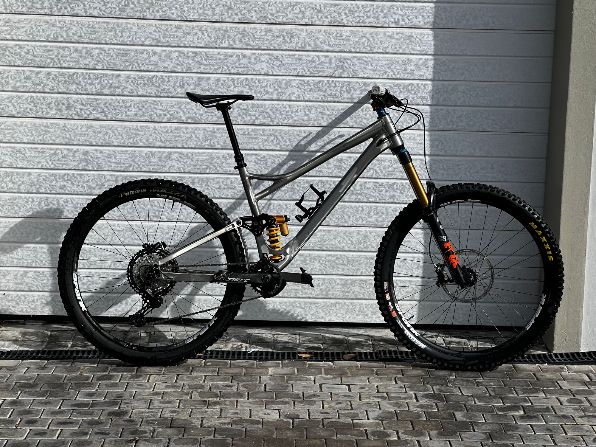 2021 banshee prime v3 custom | Dual Suspension Mountain Bikes | Bike Hub