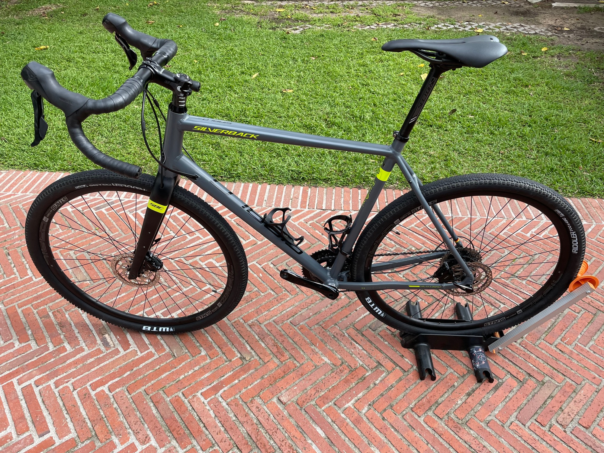 Silverback Siablo | Gravel Bikes | Bike Hub