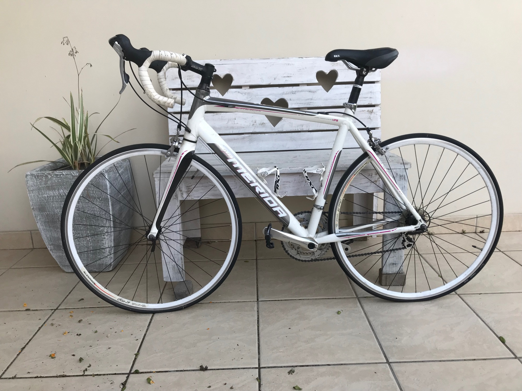 Merida Road Bike | Road Bikes | Bike Hub