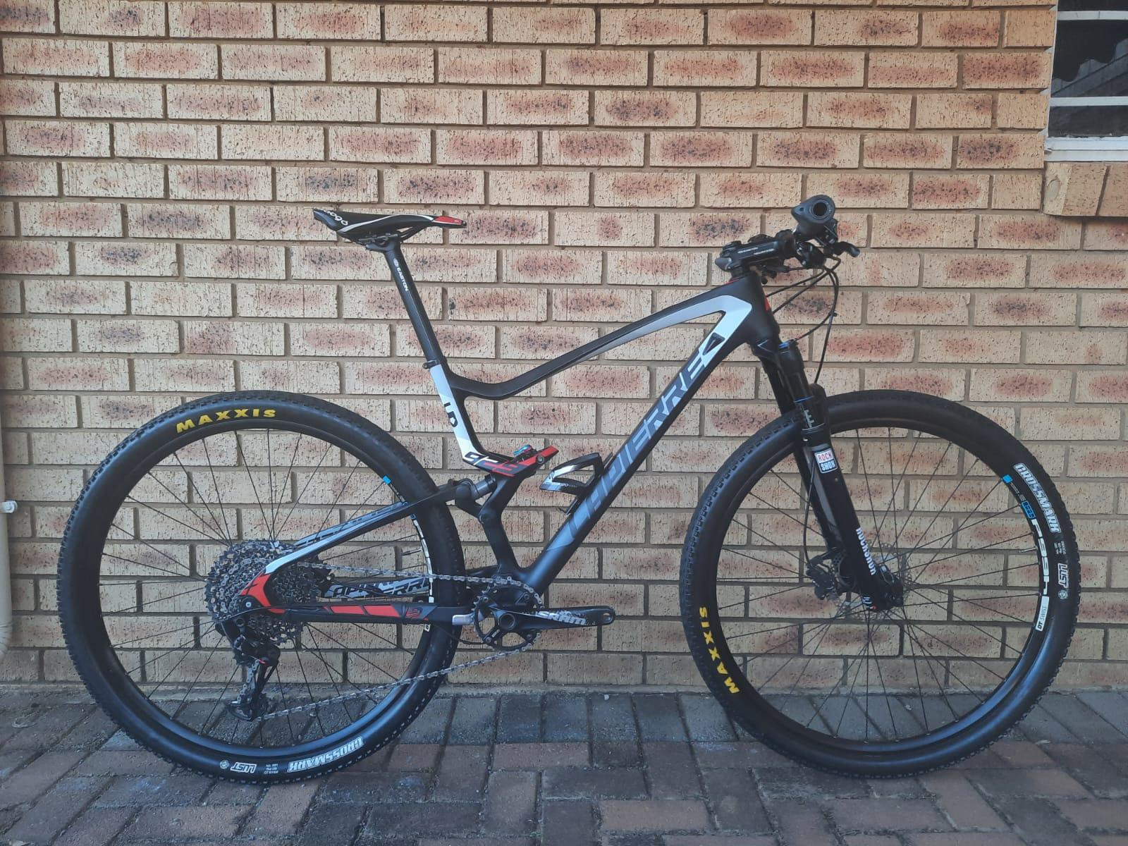 Lapierre XR 929 Ultimate (Large) - full carbon | Dual Suspension ...
