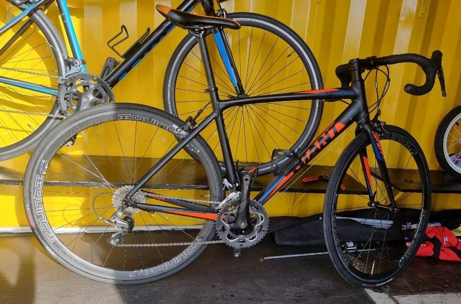 Giant SCR Road Bike | Road Bikes | Bike Hub