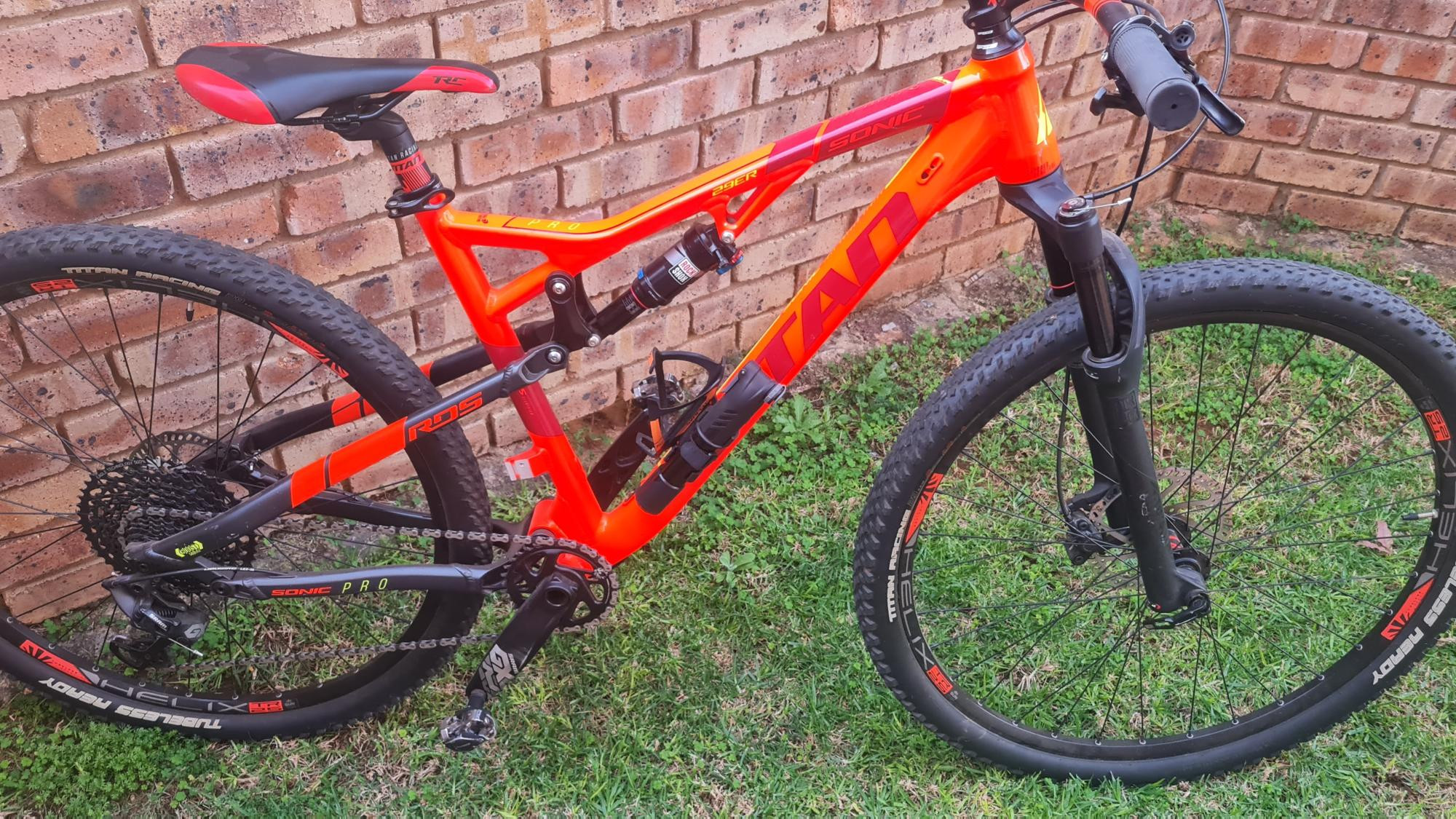 Titan sonic pro 29er | Dual Suspension Mountain Bikes | Bike Hub